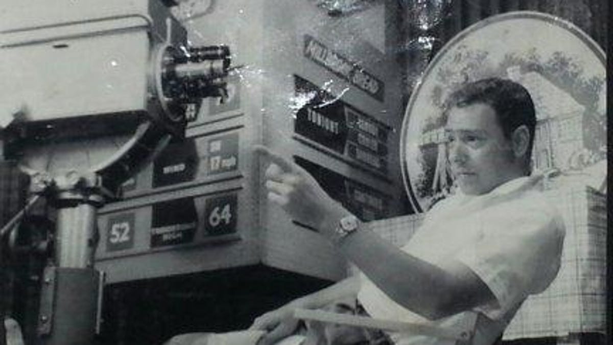 Bob Mills, longtime weatherman