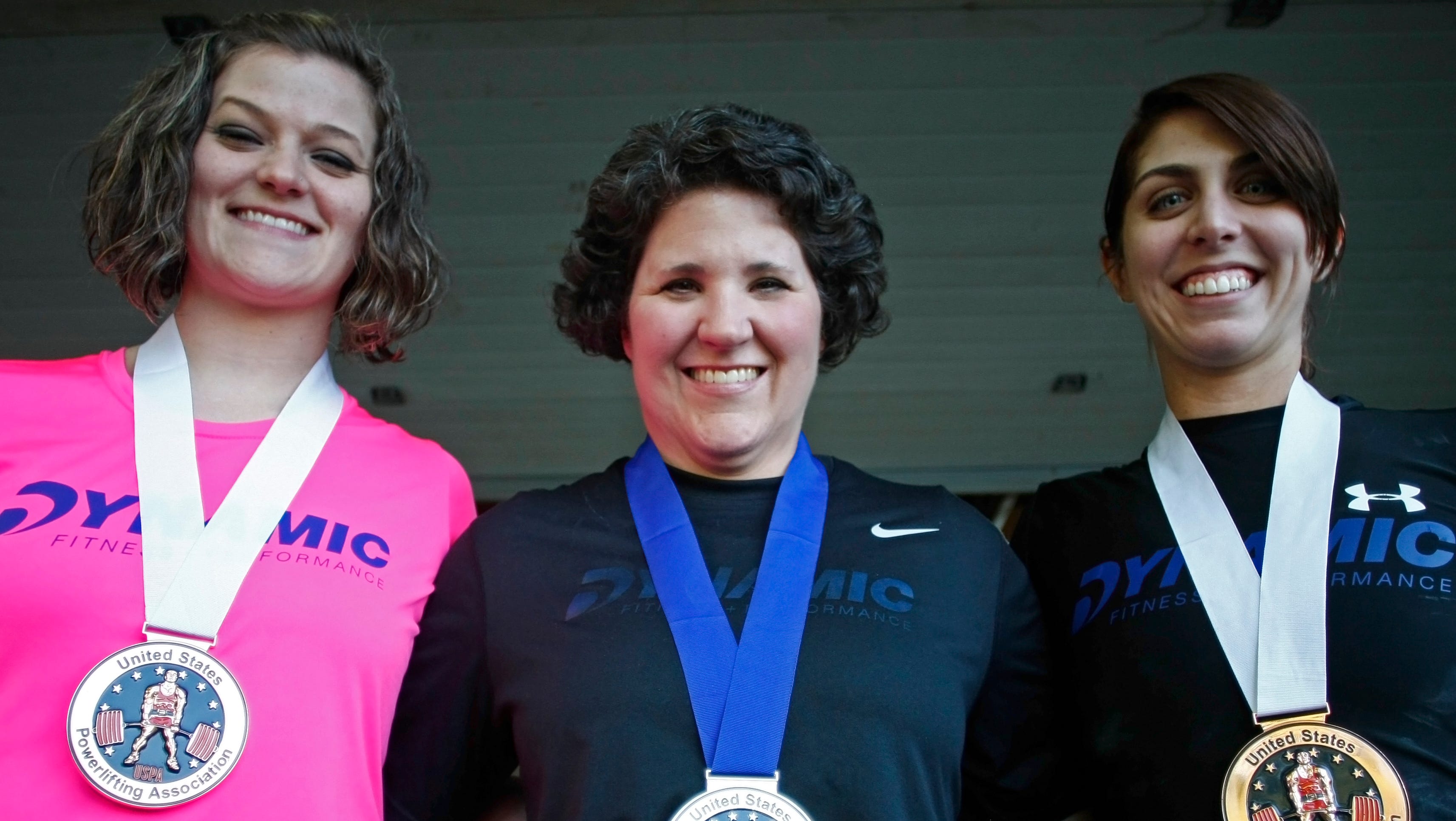 Female powerlifters find confidence in new hobby