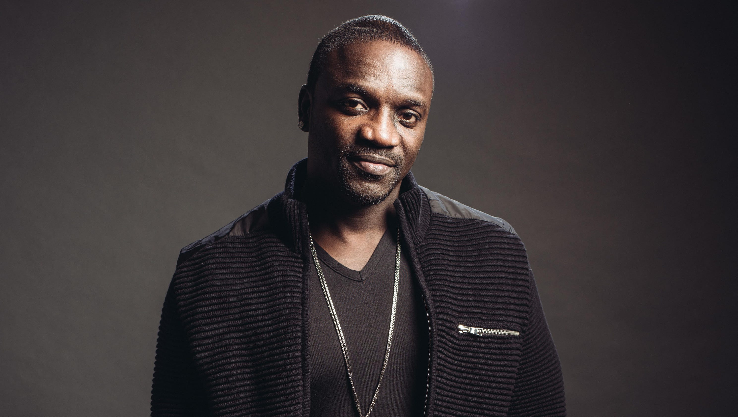 Akon releases new albums on app