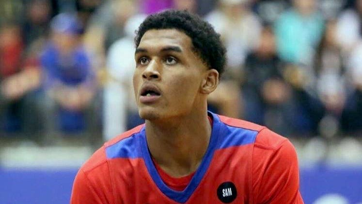 Basketball: Spring Valley's Kai Mitchell commits to Sam Houston State