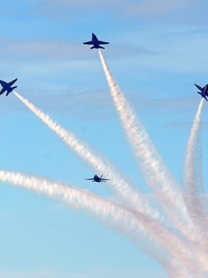 Pensacola welcomes new Blue Angels commander