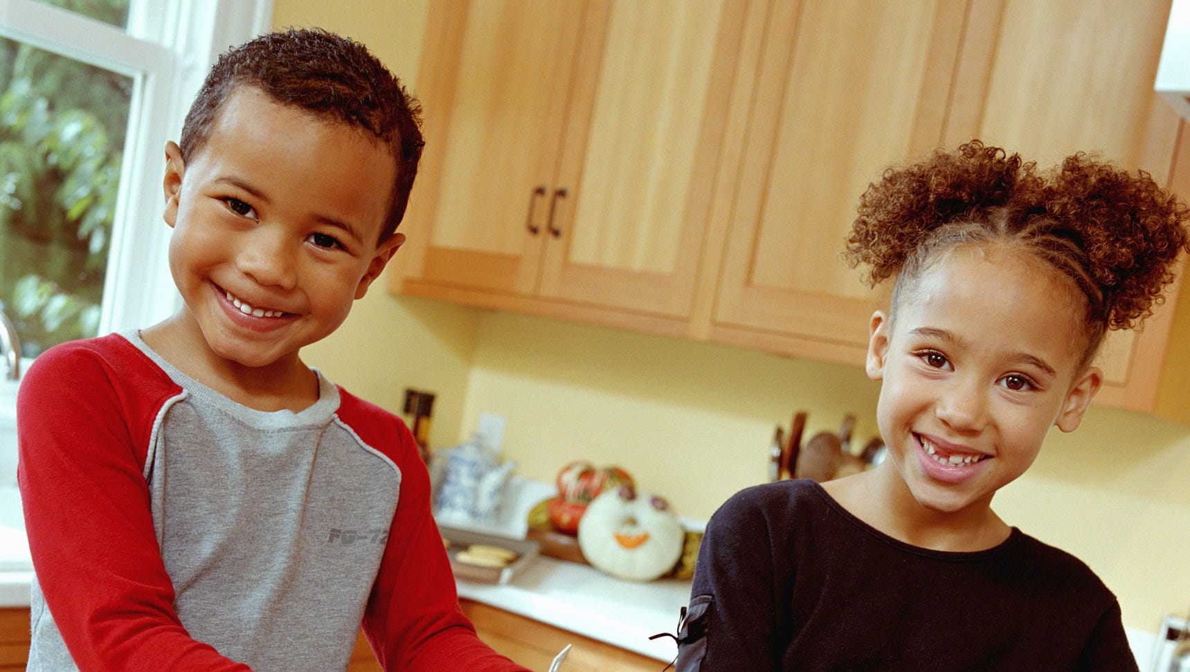 4 magical ways to keep the kids busy this holiday season