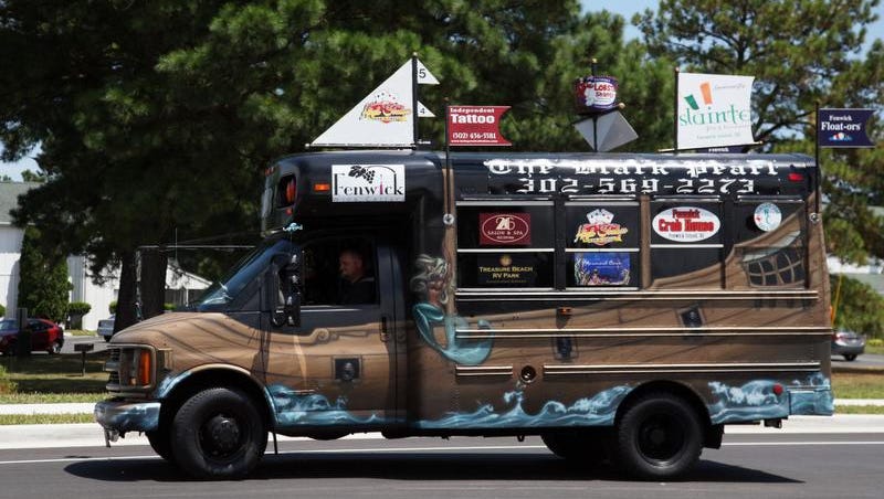 Pirate bus, Chase Car take the wheel on your night out