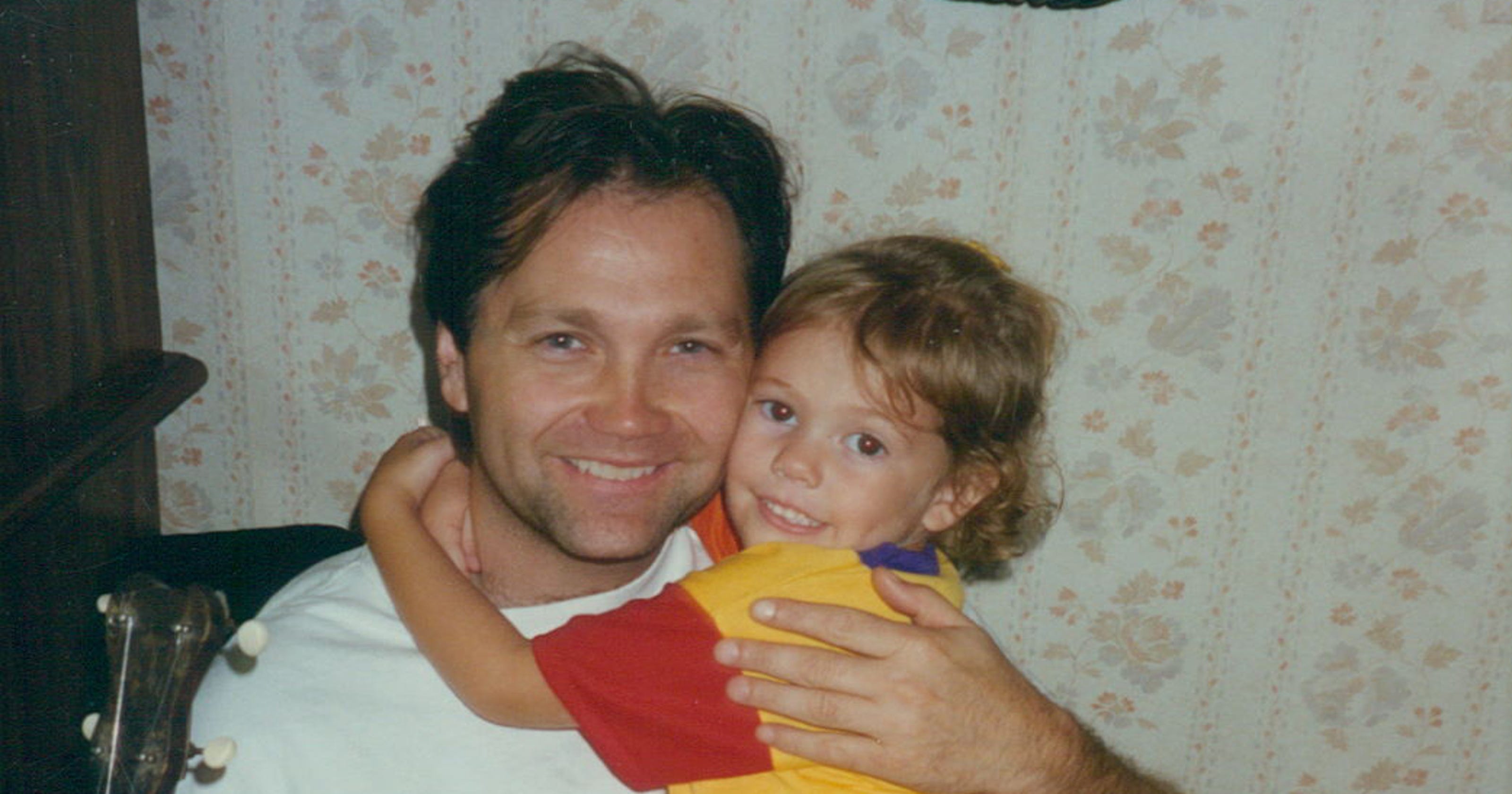 How Those Darlins singer got help from uncle Steve Wariner in fighting ...