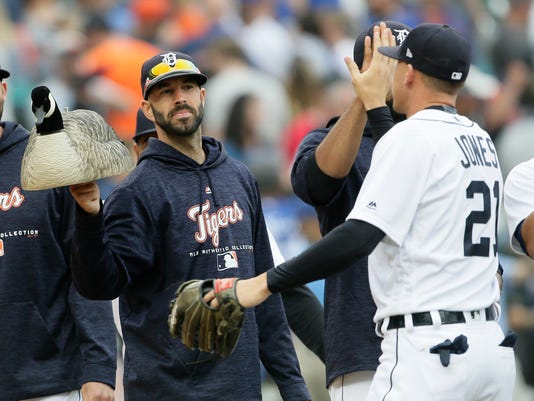 Detroit Tigers rally to pick up fourth straight win