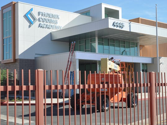 Tech-focused Phoenix high school aims to prepare students for entry ...