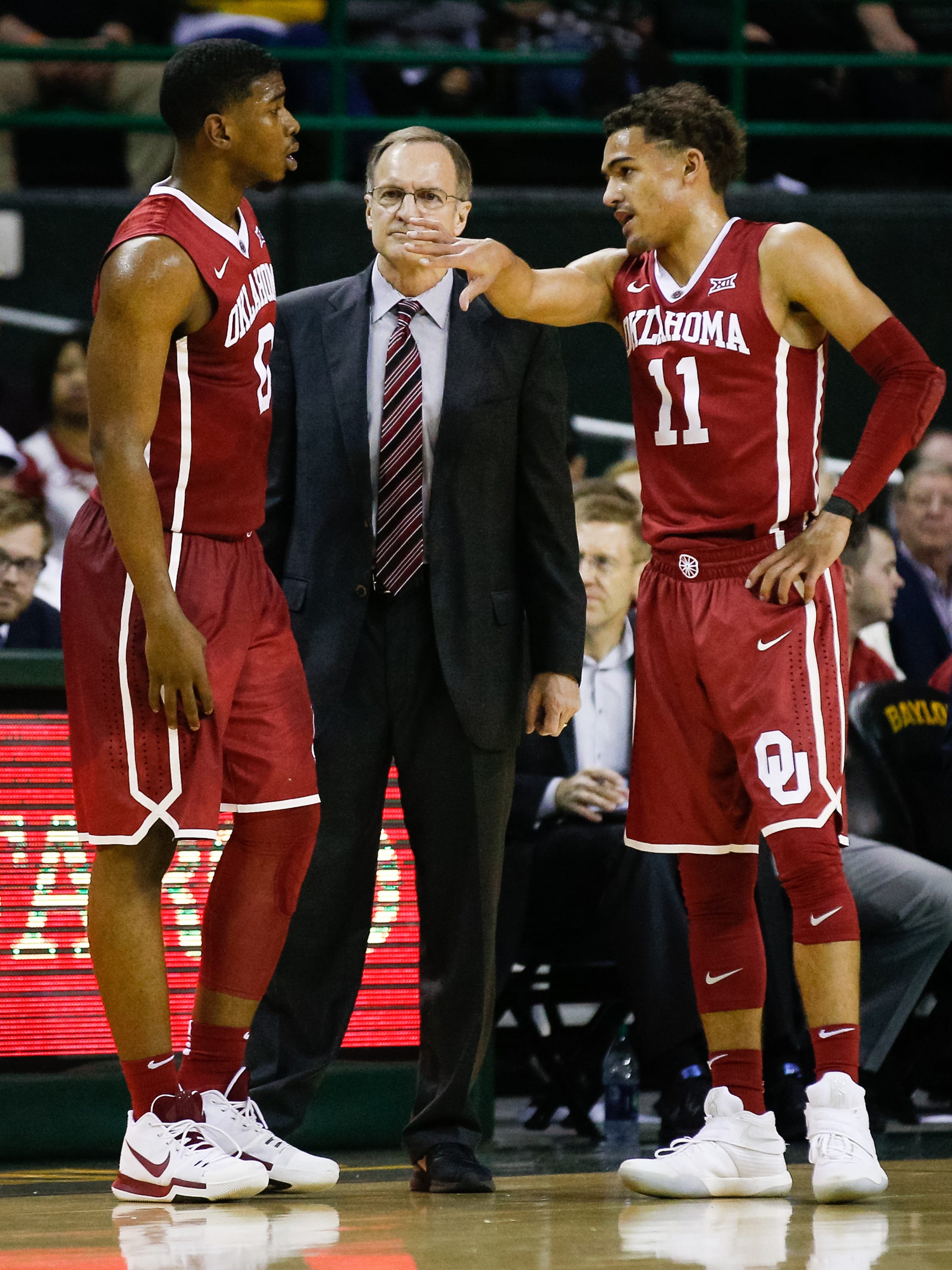 Bubble Tracker: Which teams are in, out in field of 68?