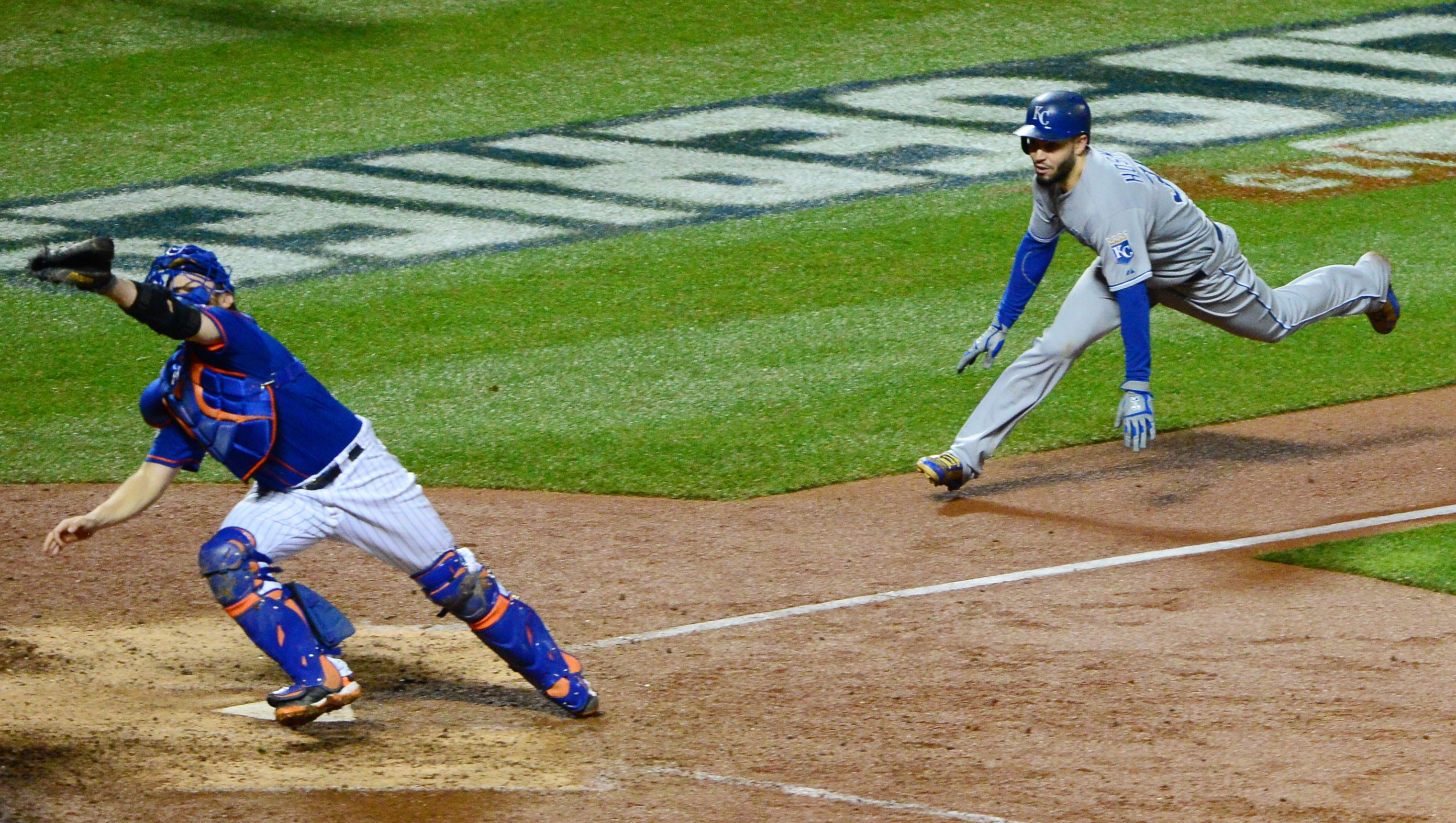Eric Hosmer paves way to Royals' World Series win with bold, brilliant move