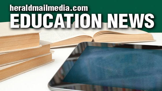 Berkeley County high schools plan drive-thru parades for graduation Berkeley County high schools plan drive-thru parades for graduation