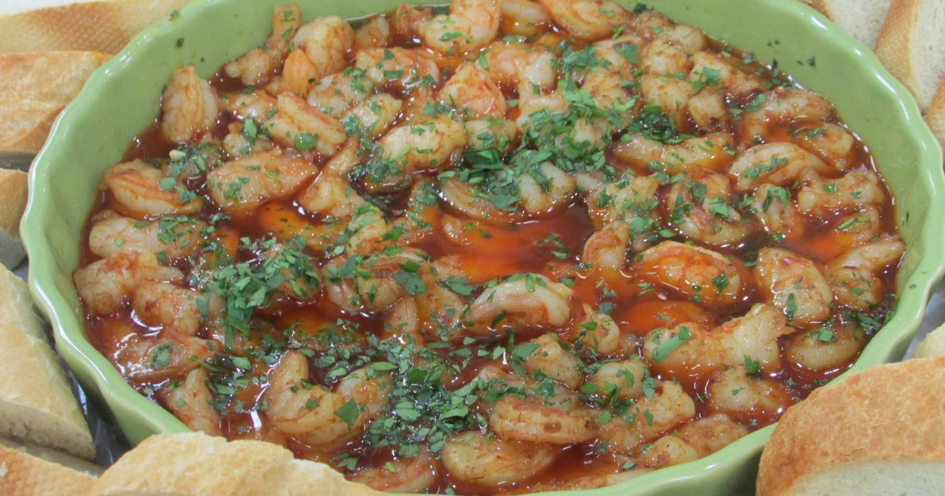 Sizzling Sherry Shrimp With Garlic
