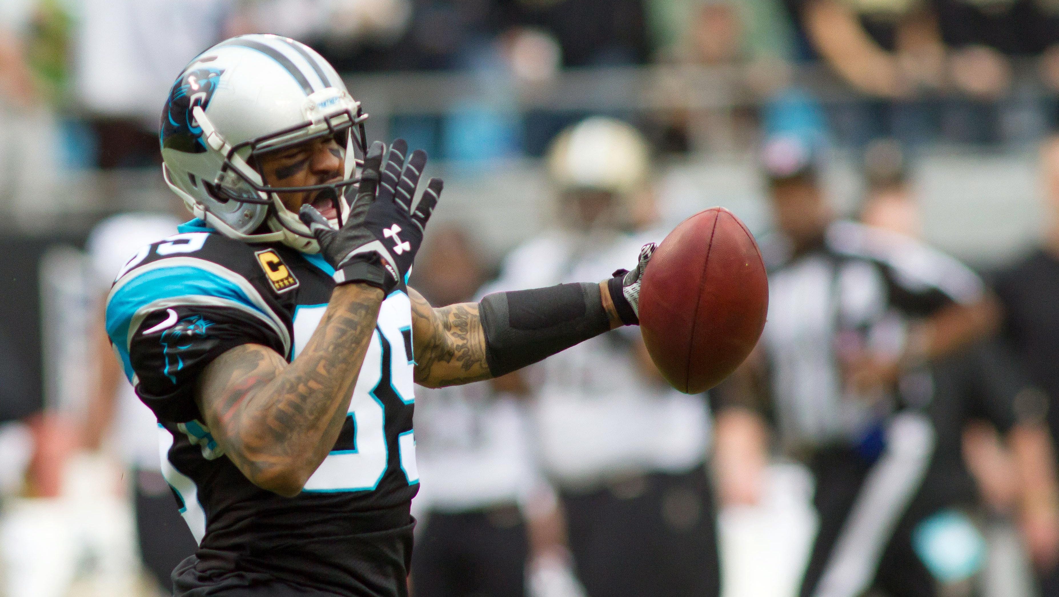 Steve Smith back at Panthers practice in limited role