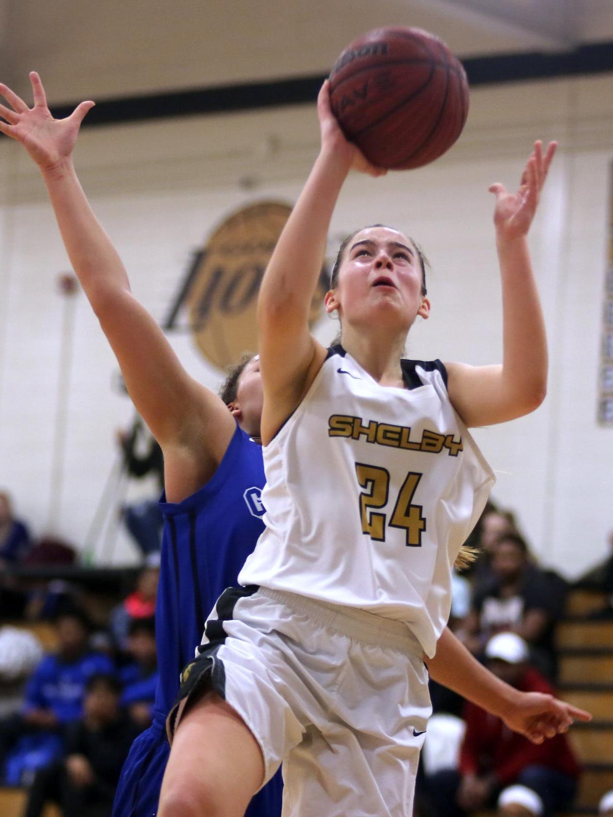 Shelby girls hoops' Kate and Ally Hollifield making most of final act