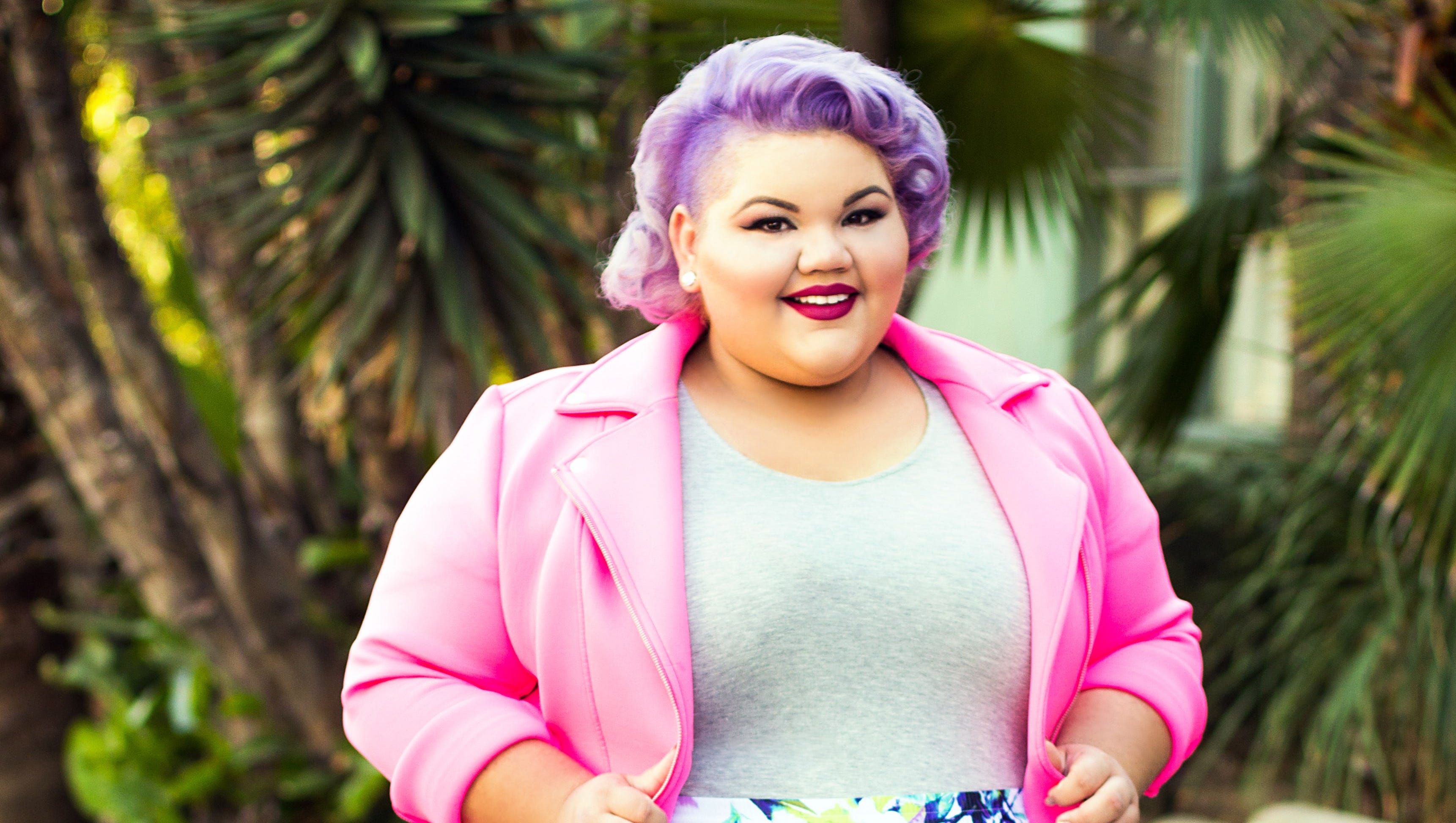 First look: Project Runway's Ashley Nell Tipton brings plus-sized style ...