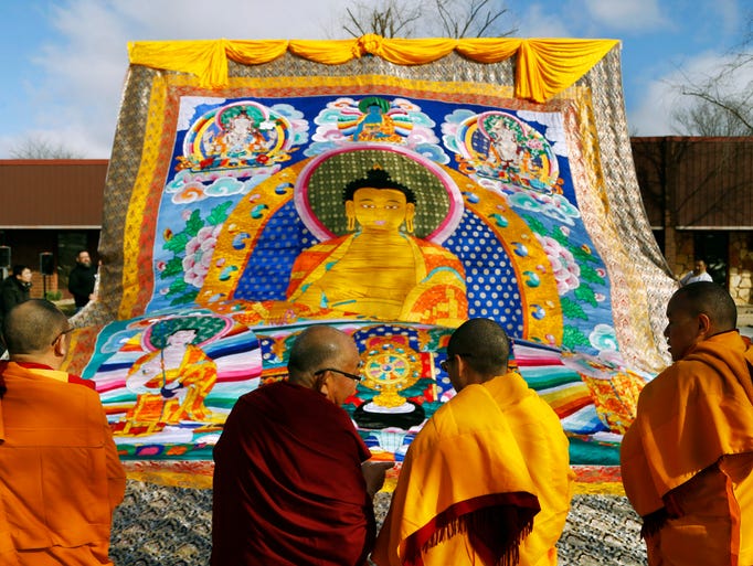 14 photos: Buddhists celebrate opening of new center