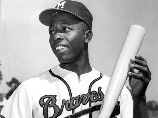 40 years later, Hank Aaron's grace a beauty to behold
