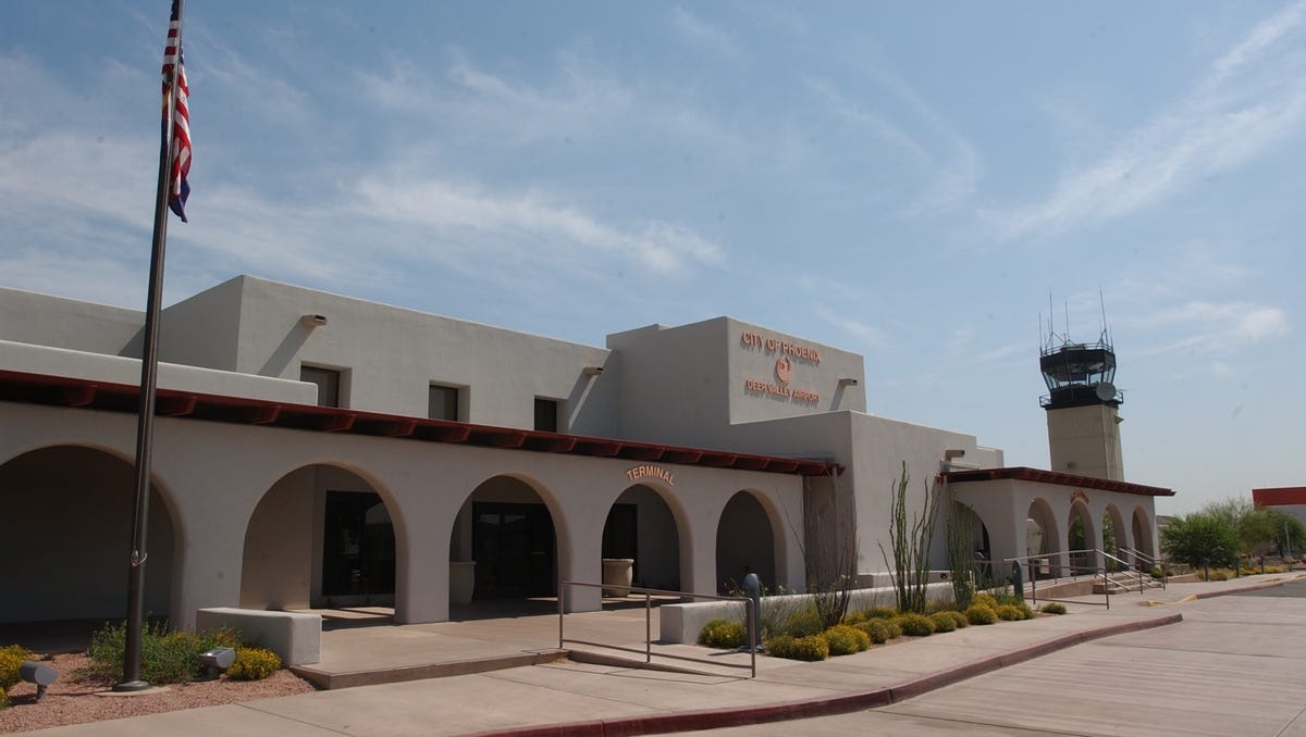 Phoenix Deer Valley Airport