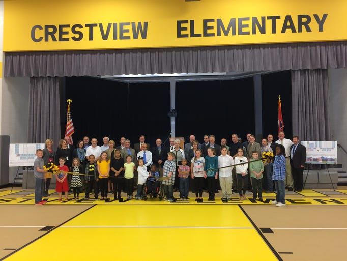 Springfield's Crestview Elementary School celebrates opening
