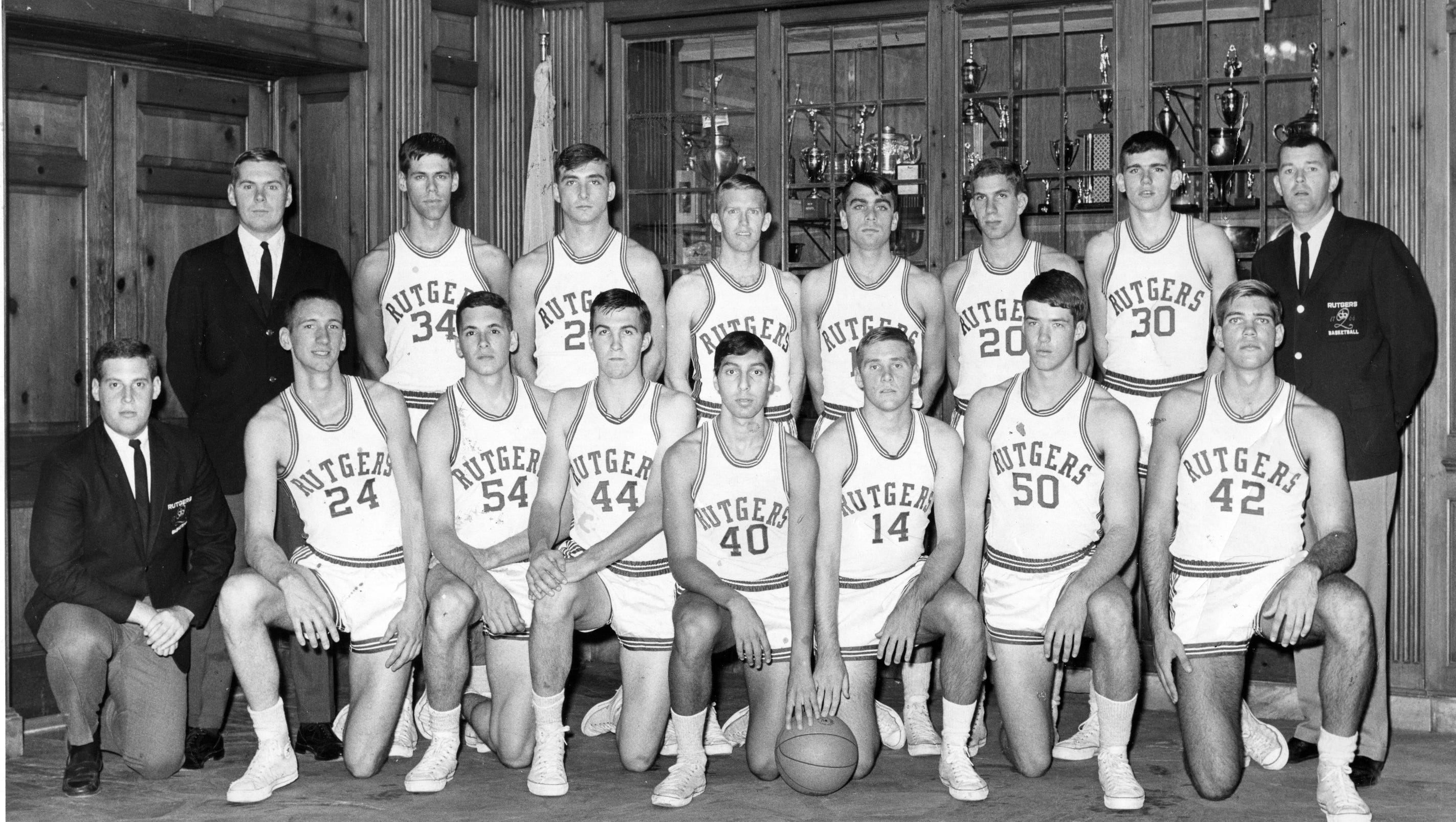 Jim Valvano's legacy: Rutgers to honor 1967 hoops team