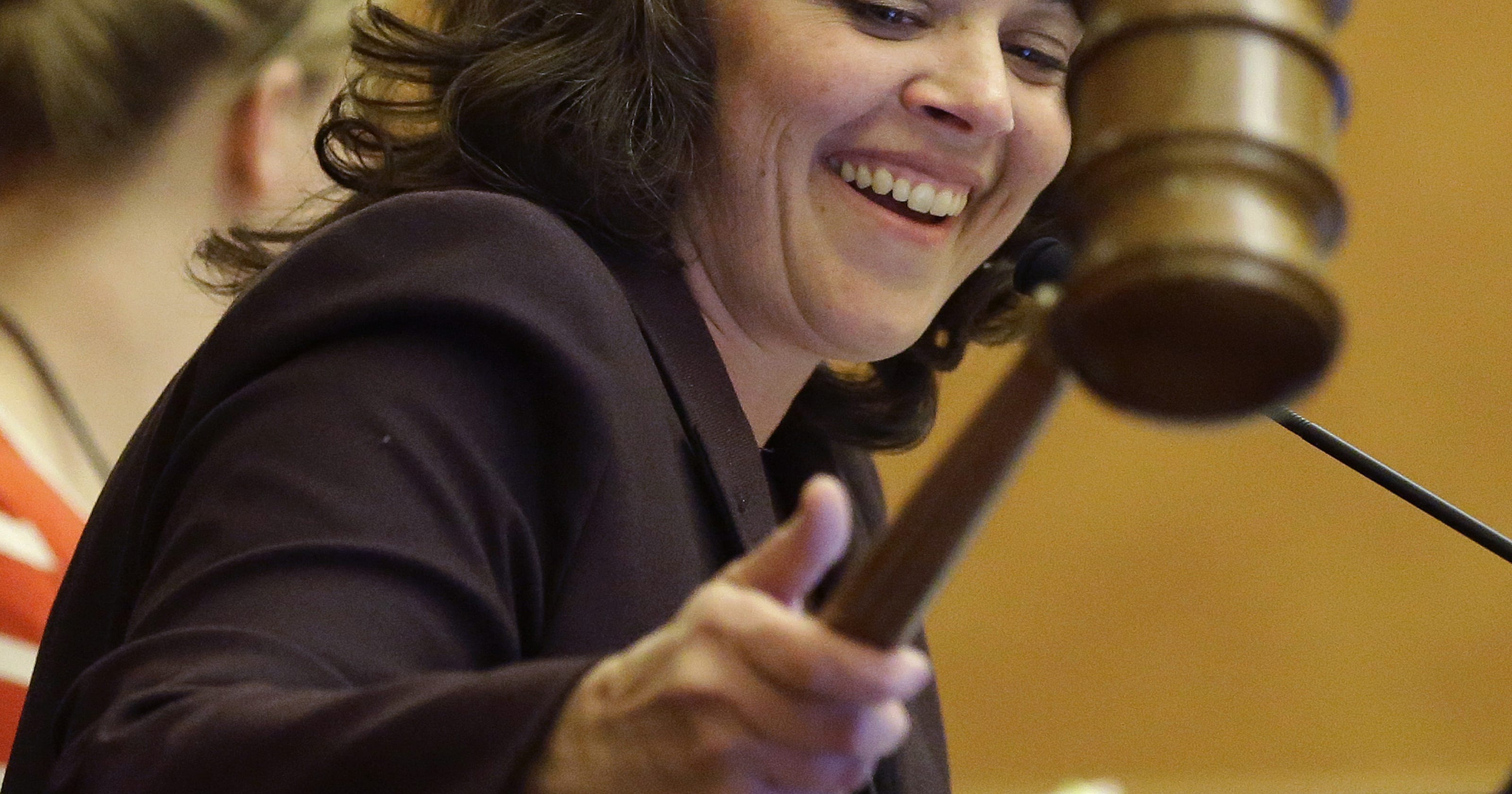 Former Utah House Speaker Rebecca Lockhart dies at 46