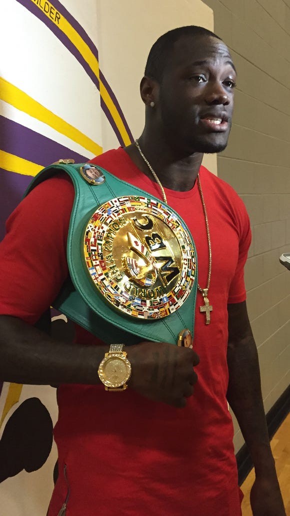 WBC heavyweight champ Wilder inspires Columbus students