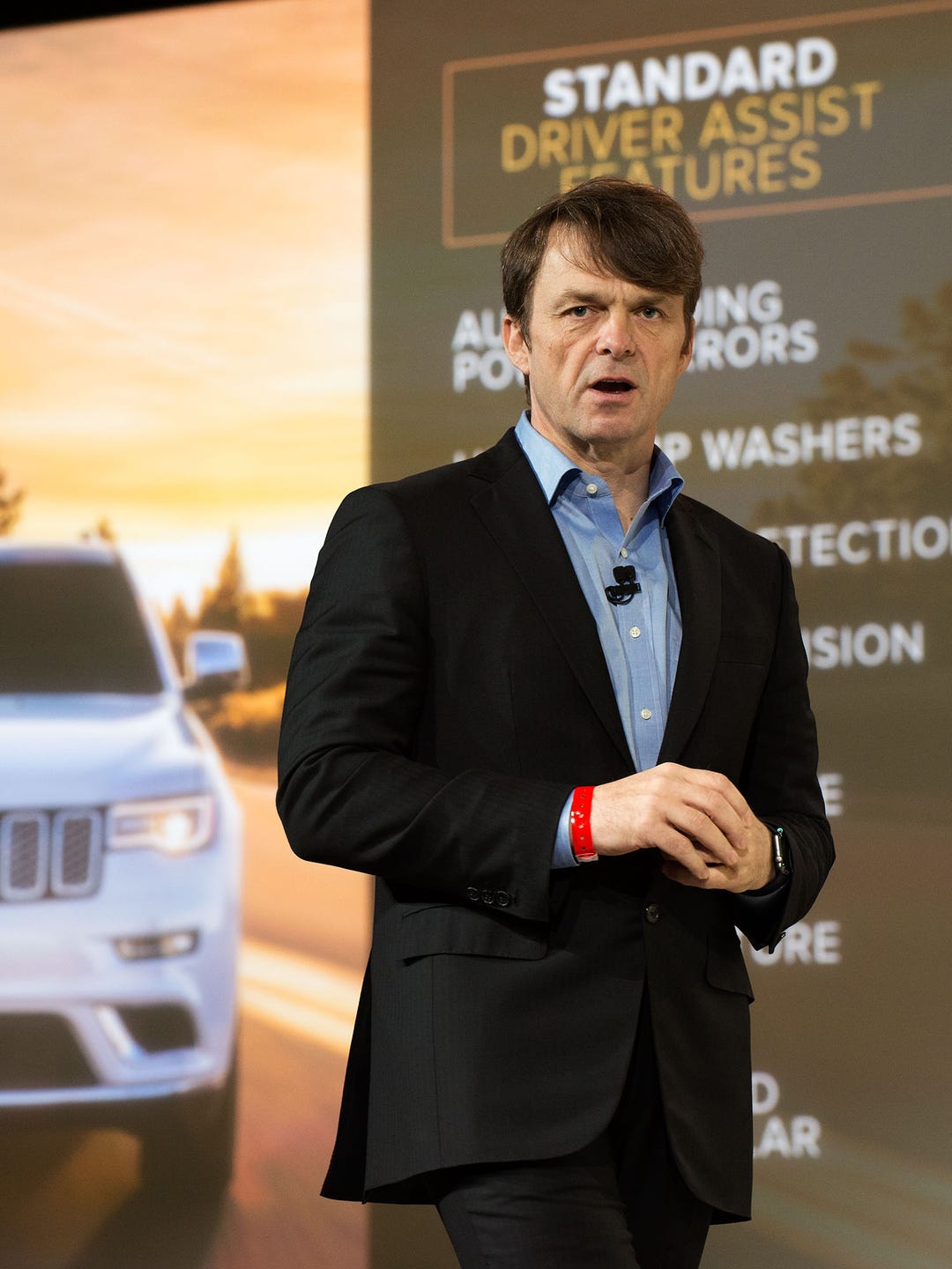 Fiat Chrysler CEO Mike Manley aims to repeat Jeep magic