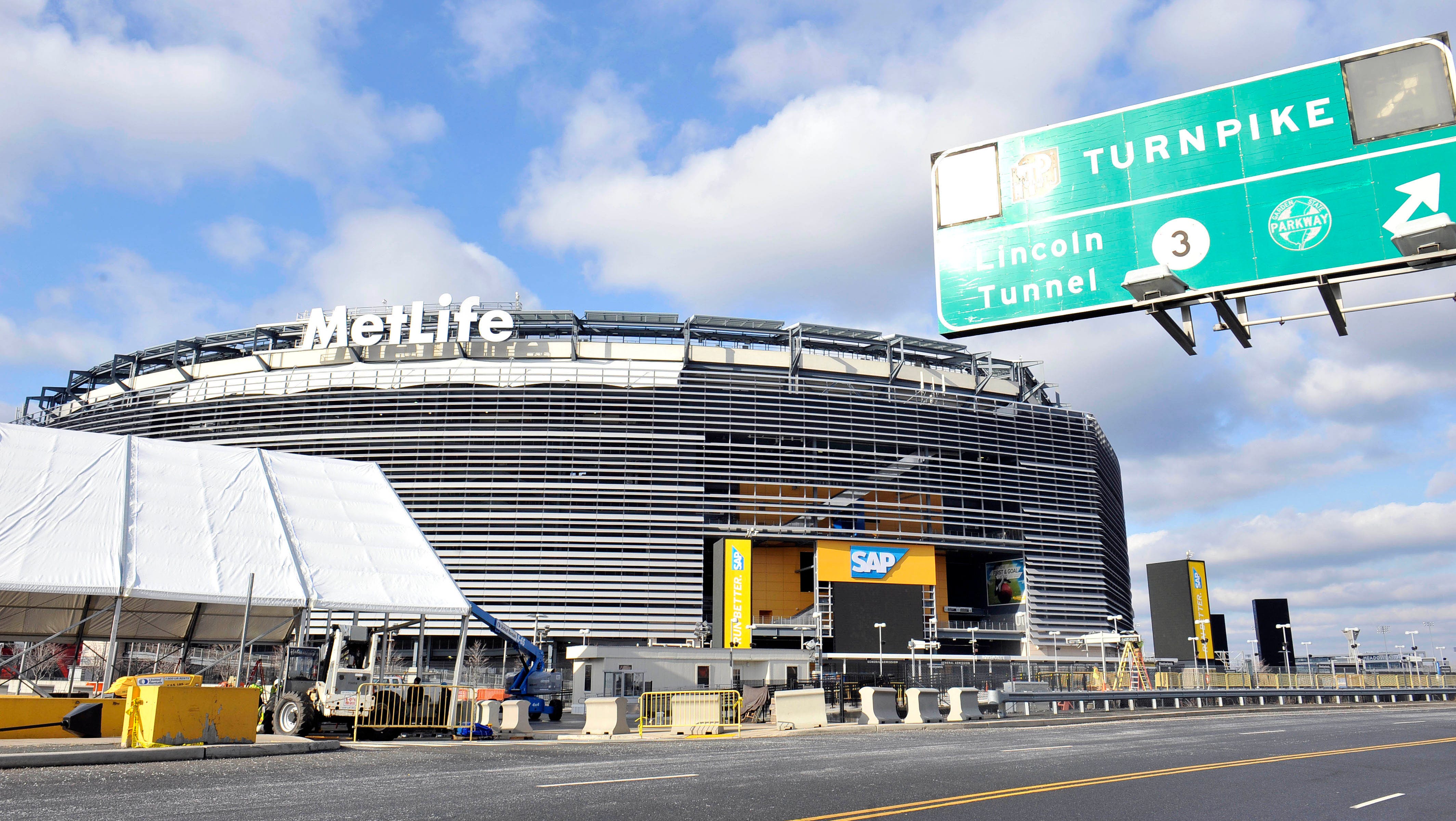 Super Bowl seen as a reward for new stadiums