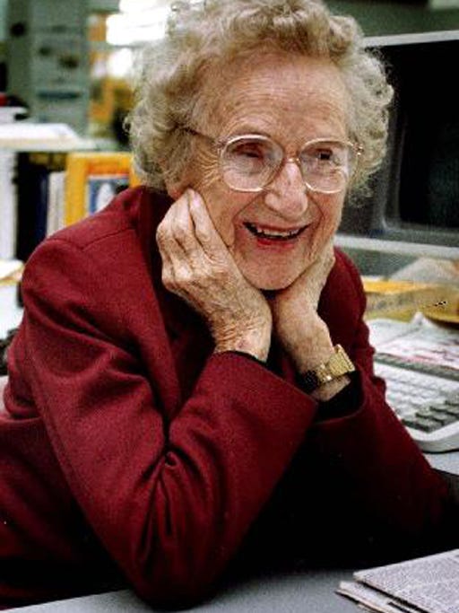 40 famous people from Iowa: Ashton Kutcher, Johnny Carson and more