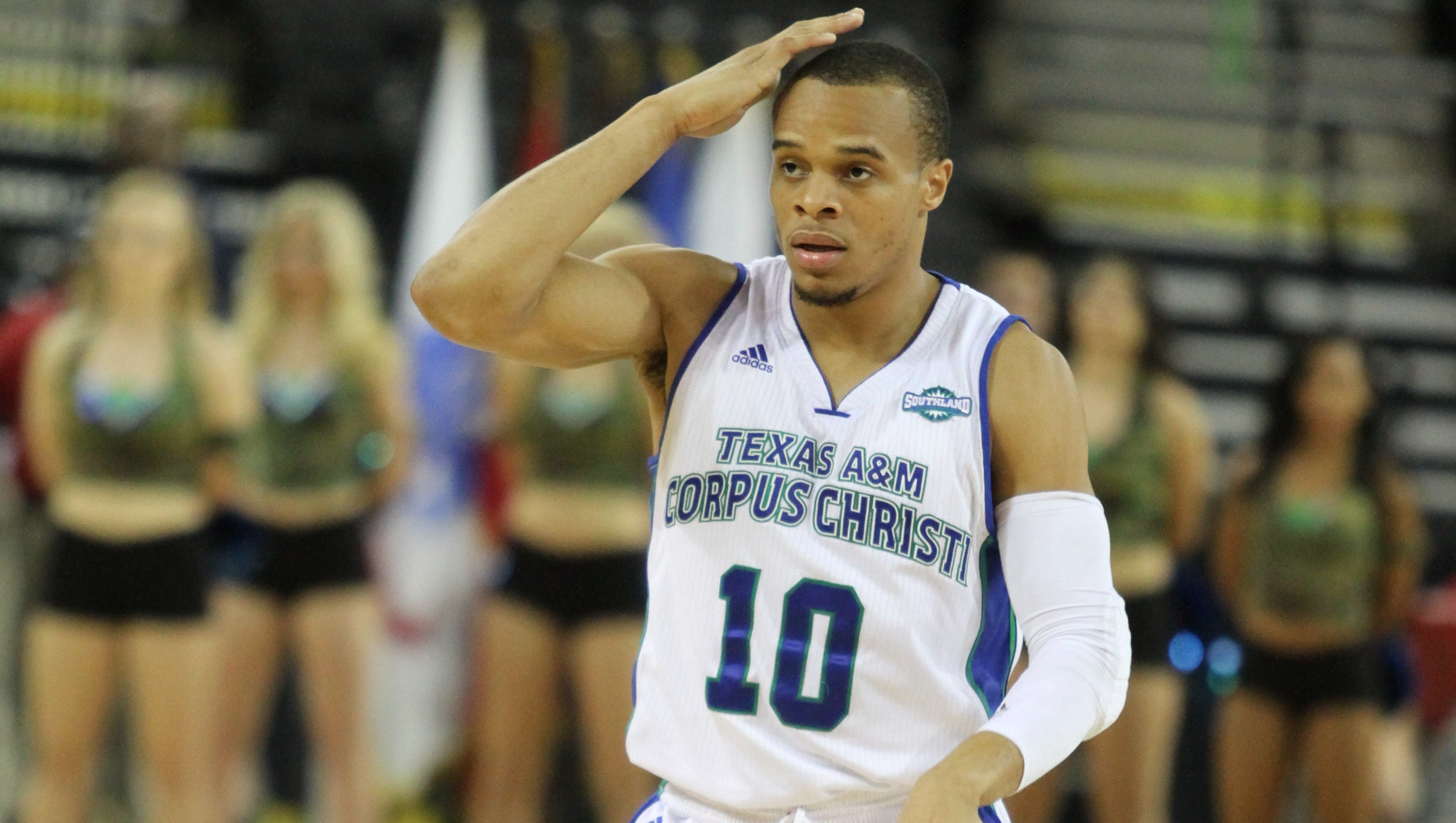 Former Islander John Jordan wins Ones Basketball League title