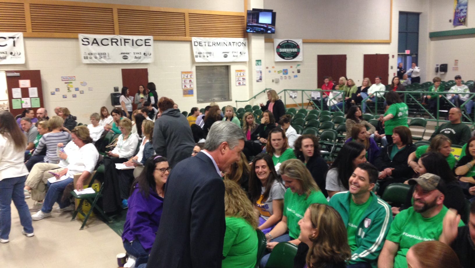 Evesham Township Board of Education votes to close Evans School