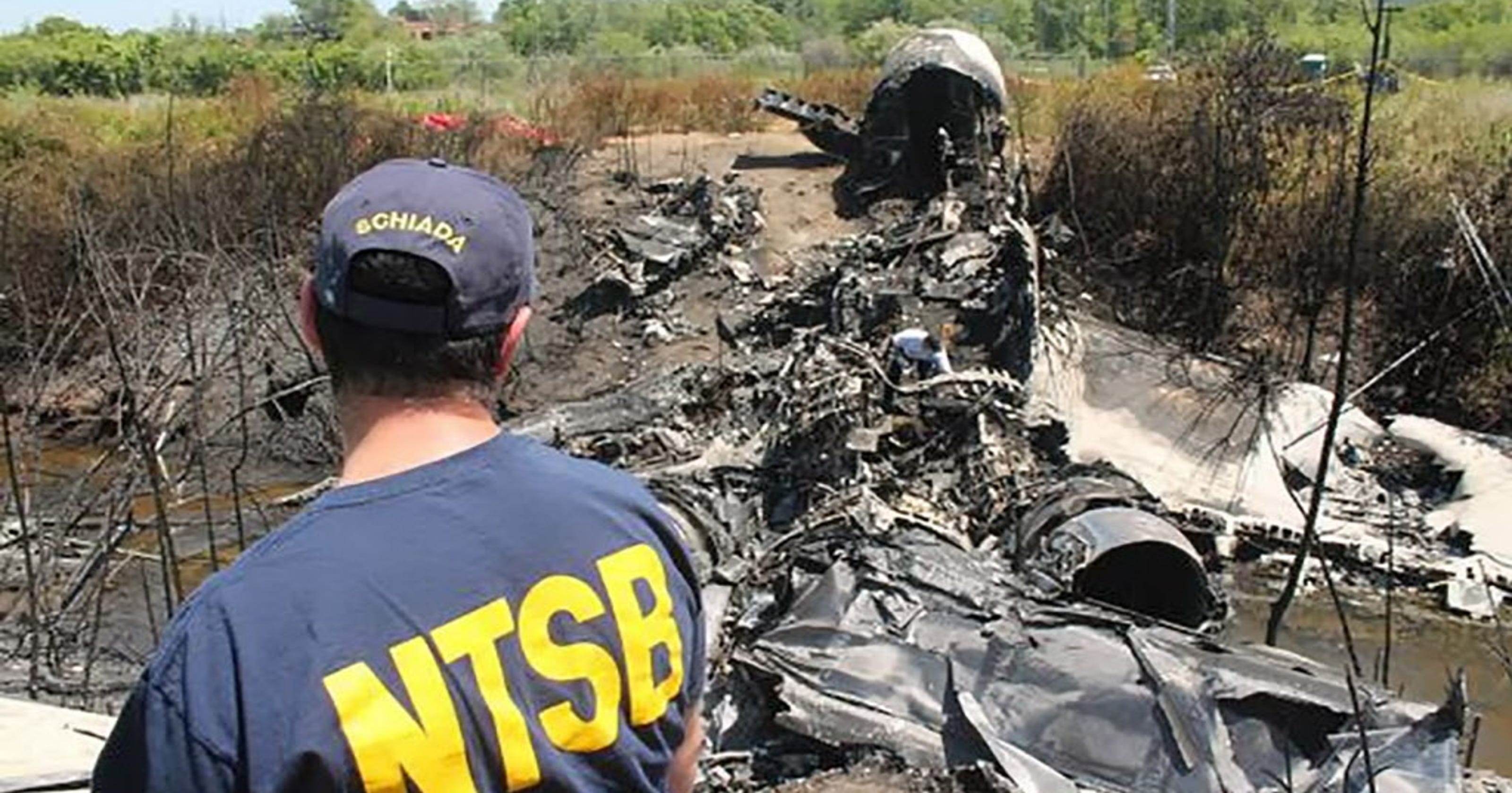 Ntsb Pilots Left Wing Controls Locked In Place In Gulfstream Crash