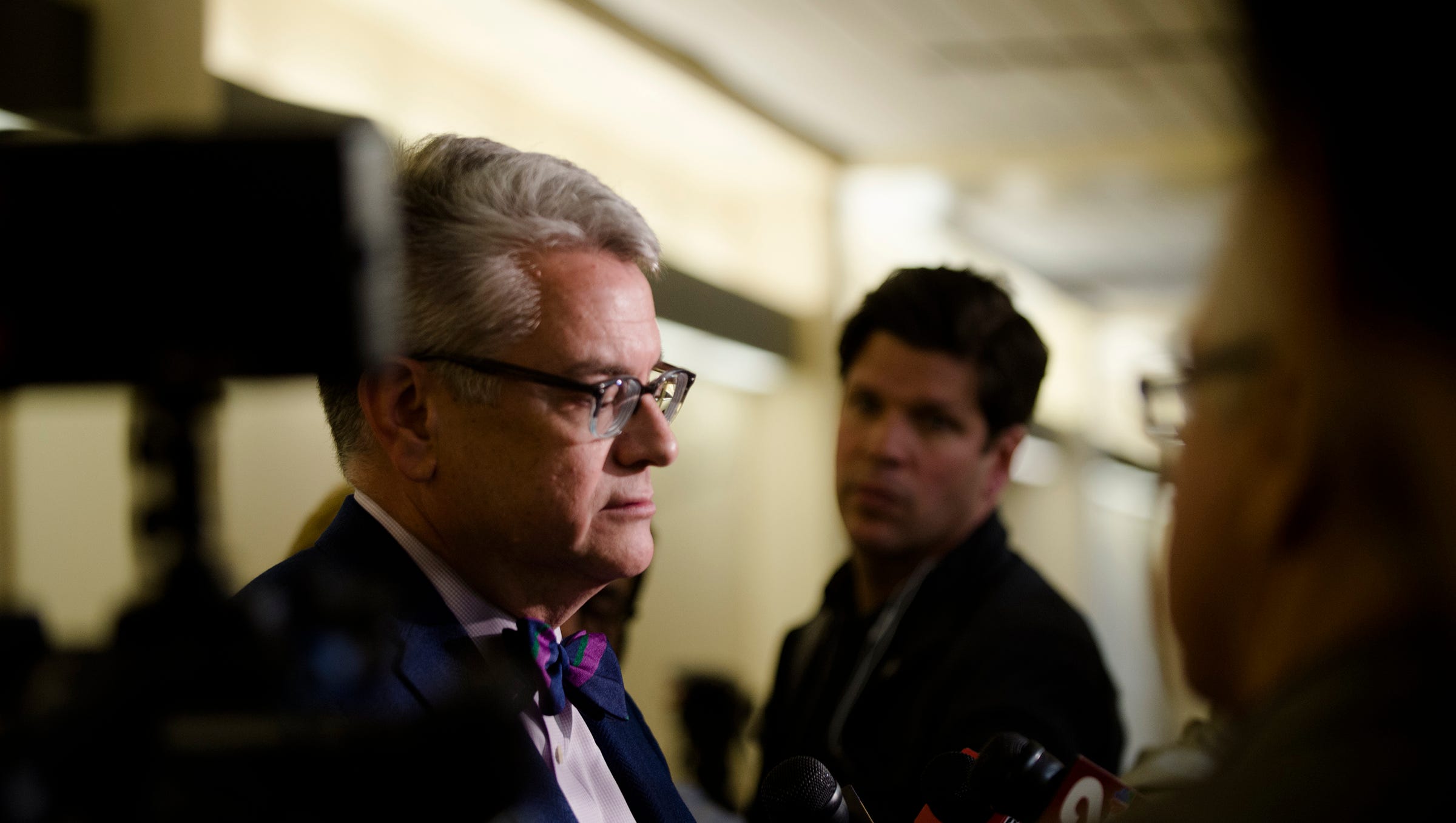 Report: Bentley misused vehicles, personnel for affair