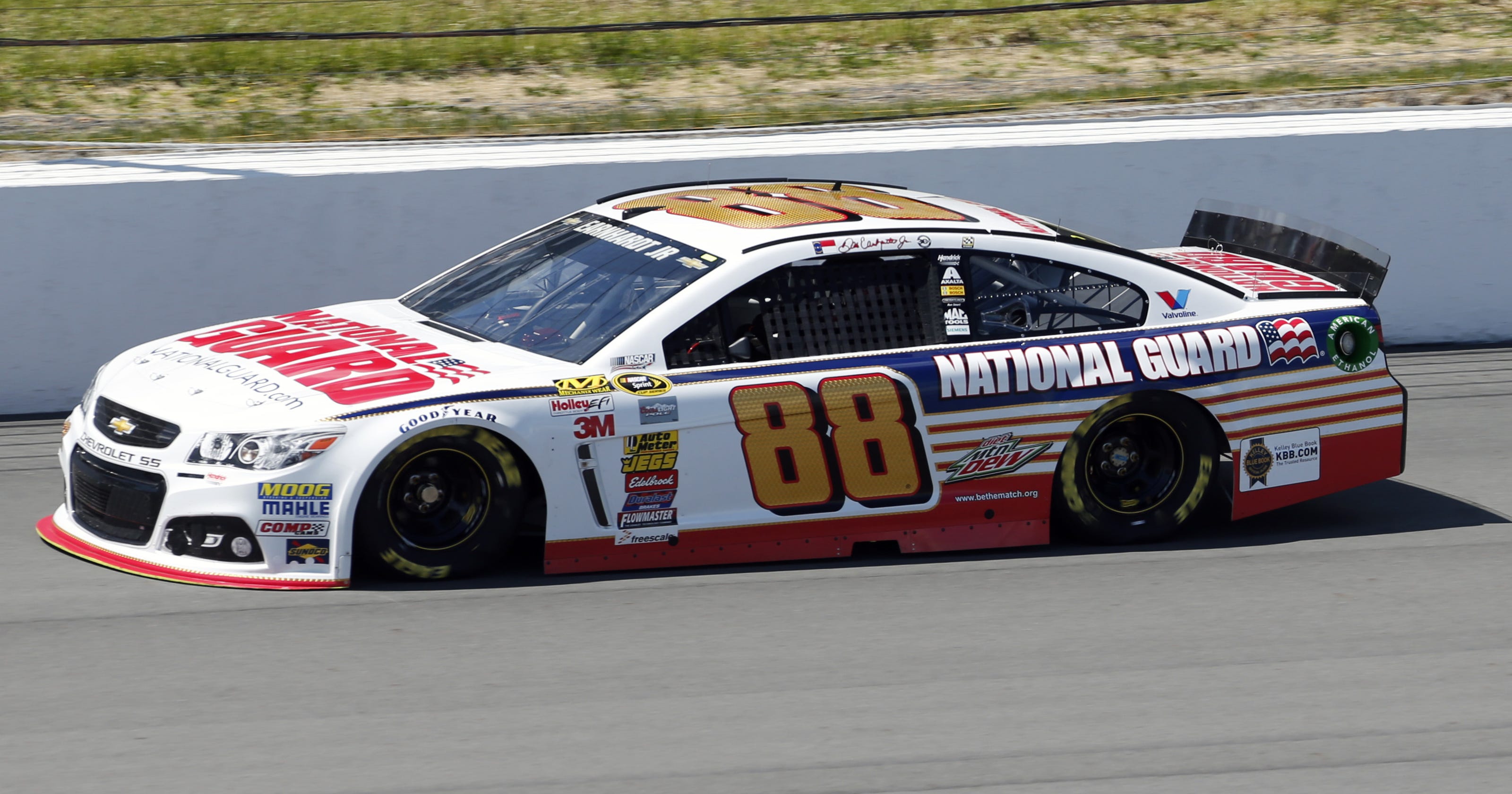 Dale Earnhardt Jr. gets 2nd NASCAR Sprint Cup win of the year