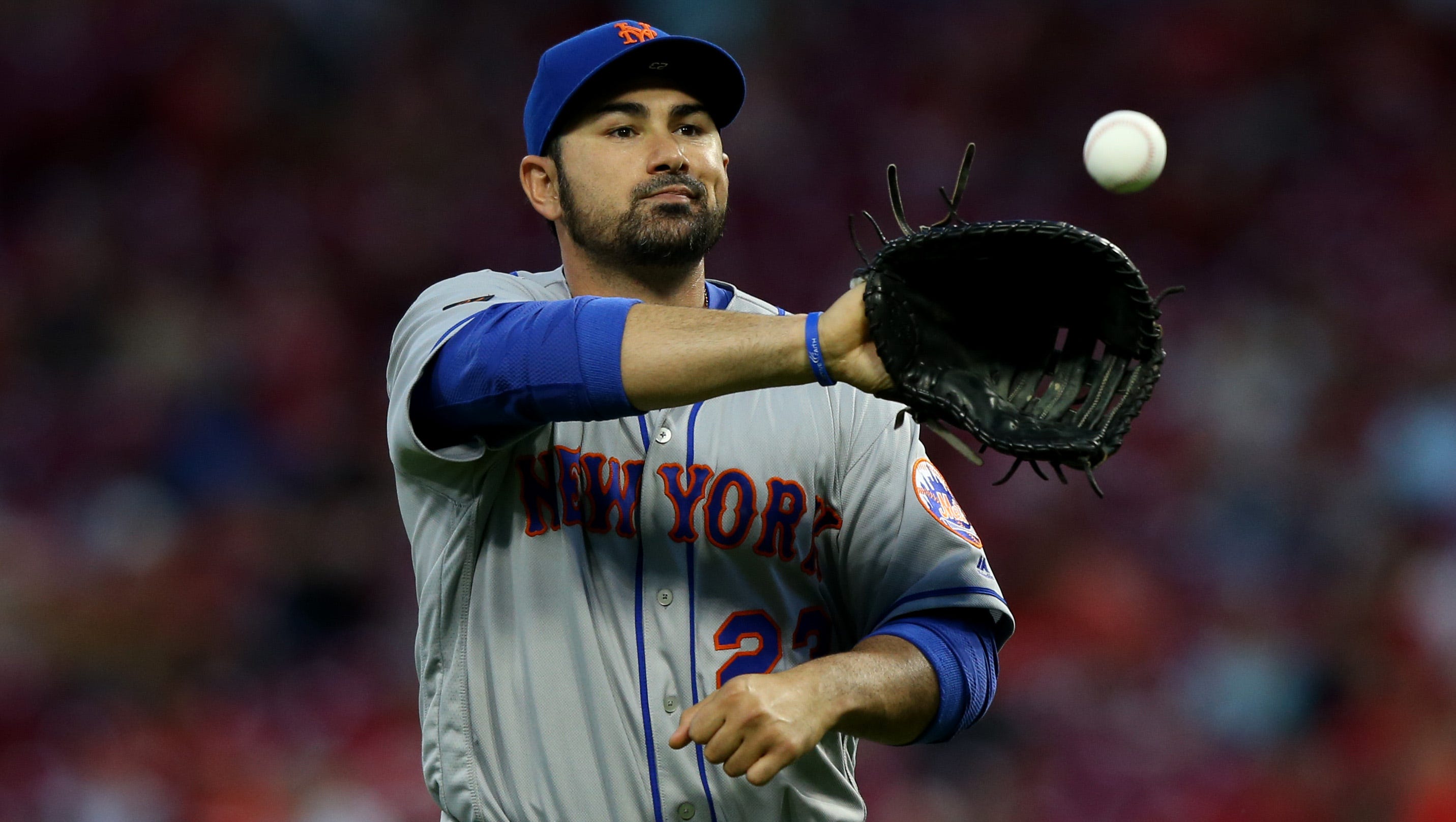 Adrian Gonzalez released by New York Mets