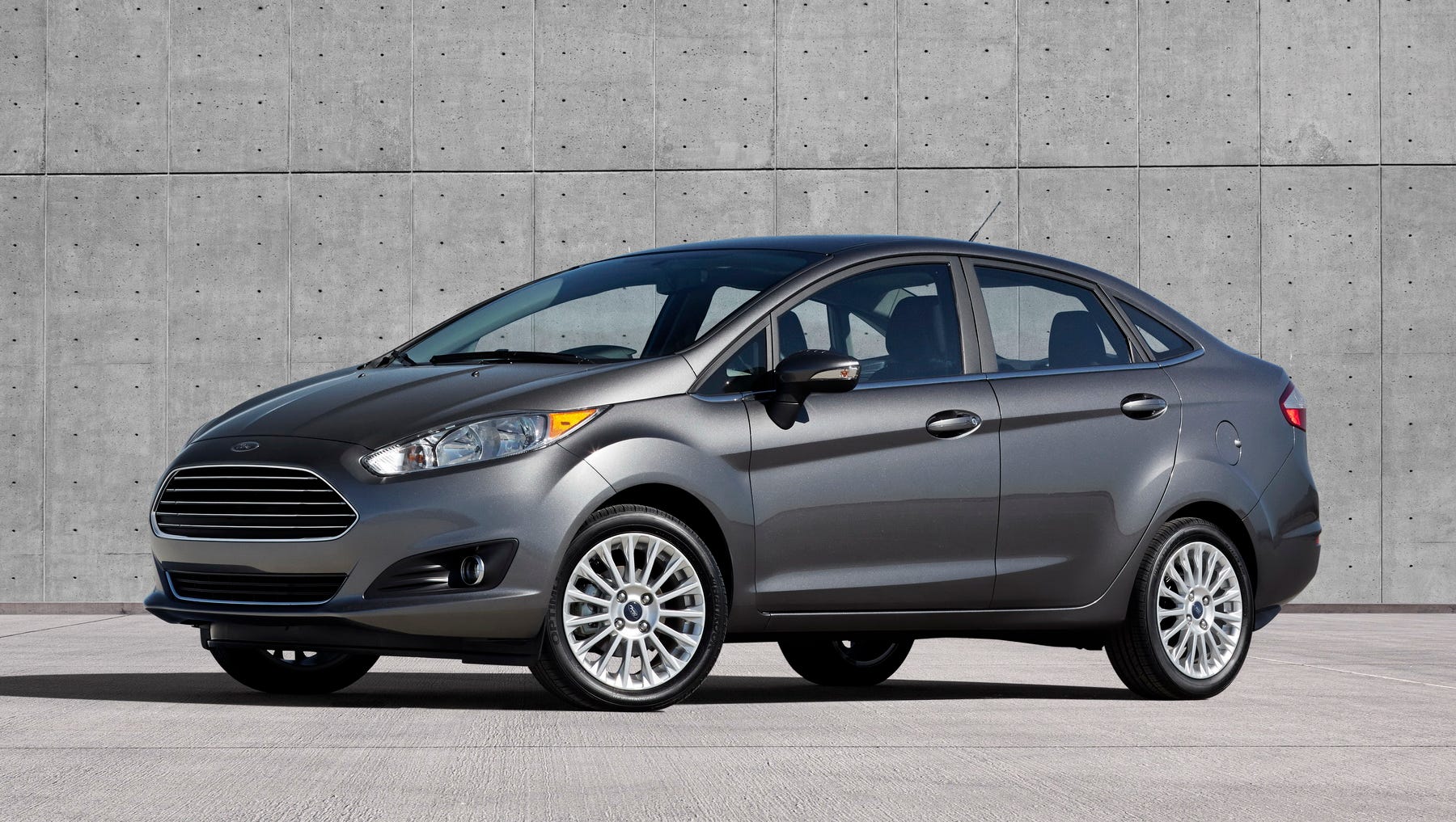 635747022732937392-2015-Ford-Fiesta-sedan.jpg?width=1800&height=1017 ...