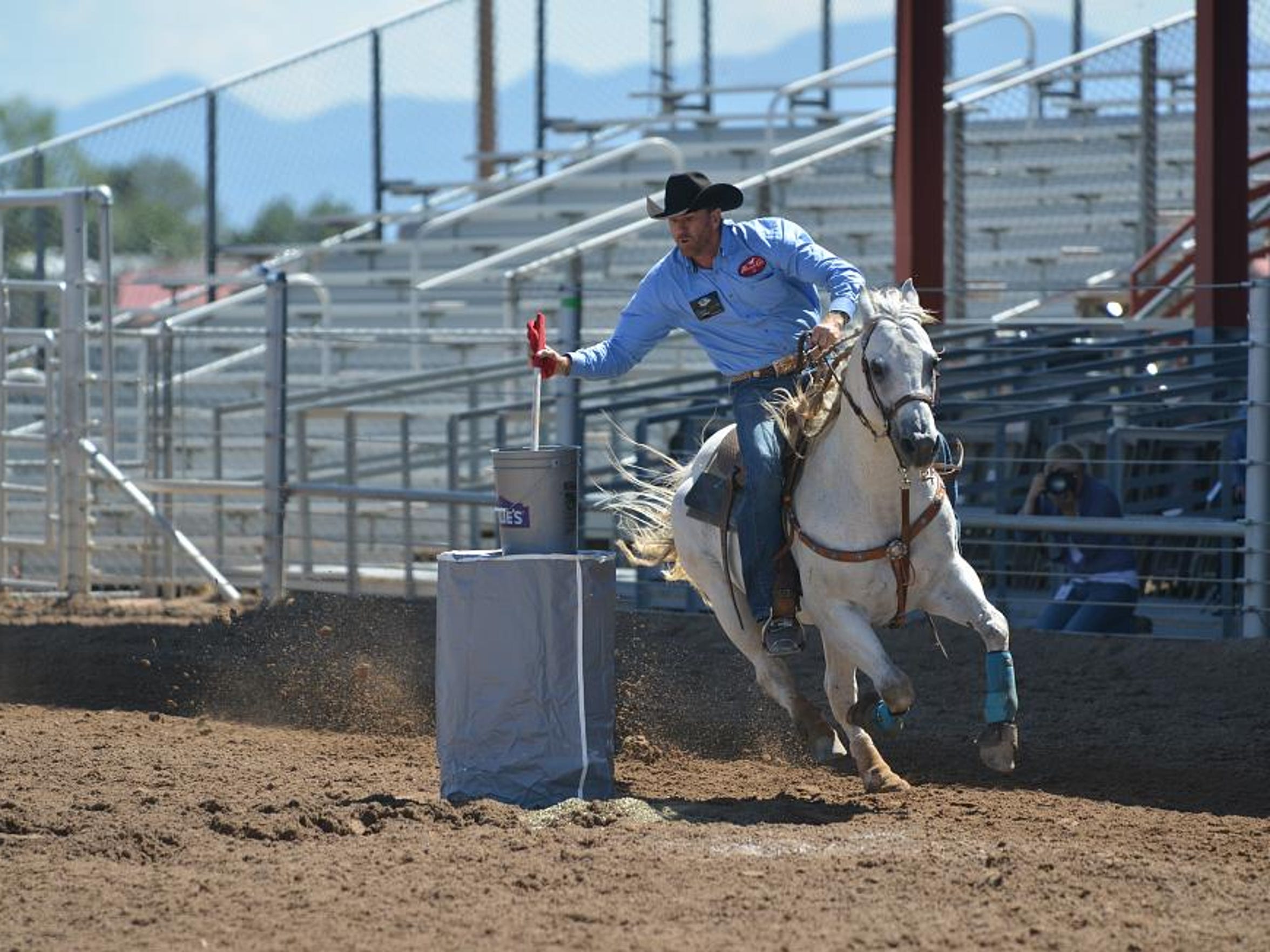 DESERT OUTLOOK: Festive & fabulous spring