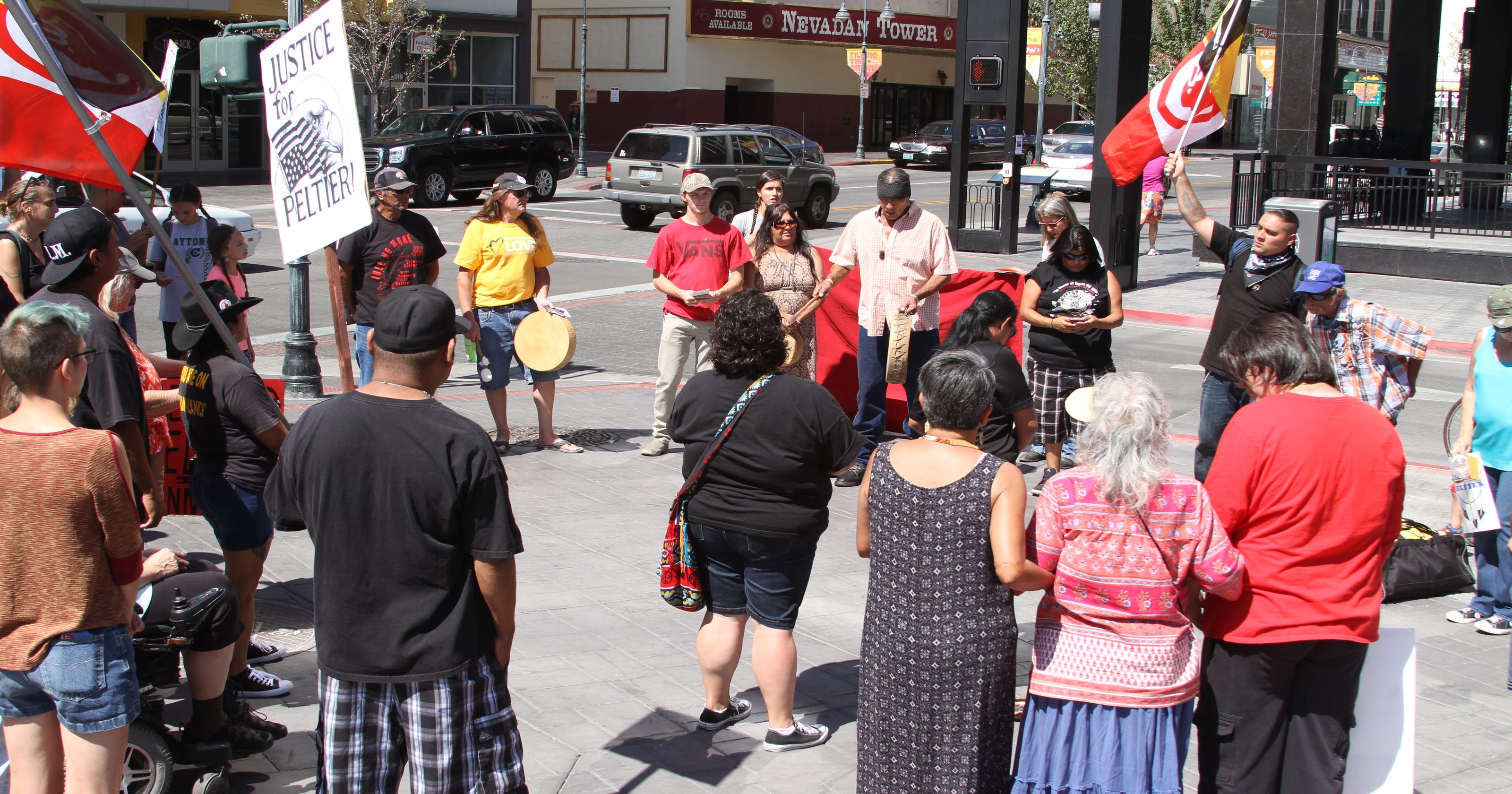 Protest held in support of Native American prisoner