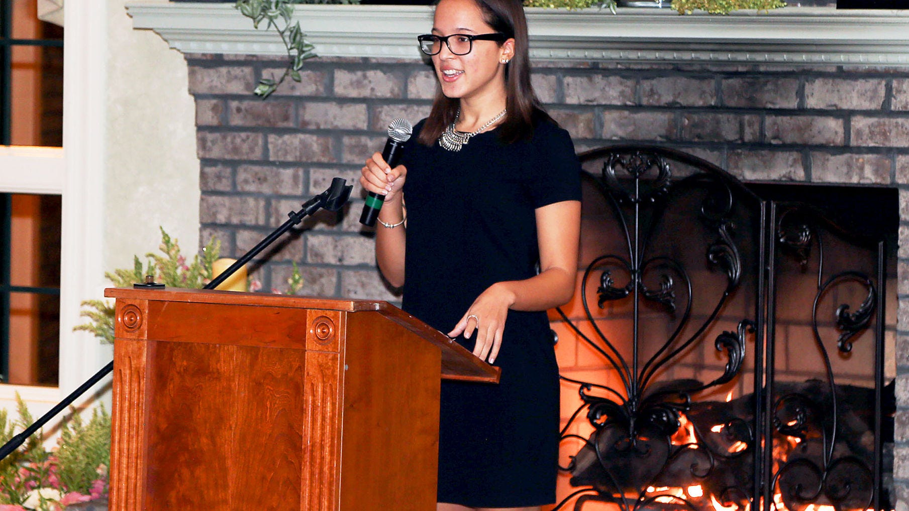 Nikita Johnson receives Girls Inc. National Outstanding Alumnae Award