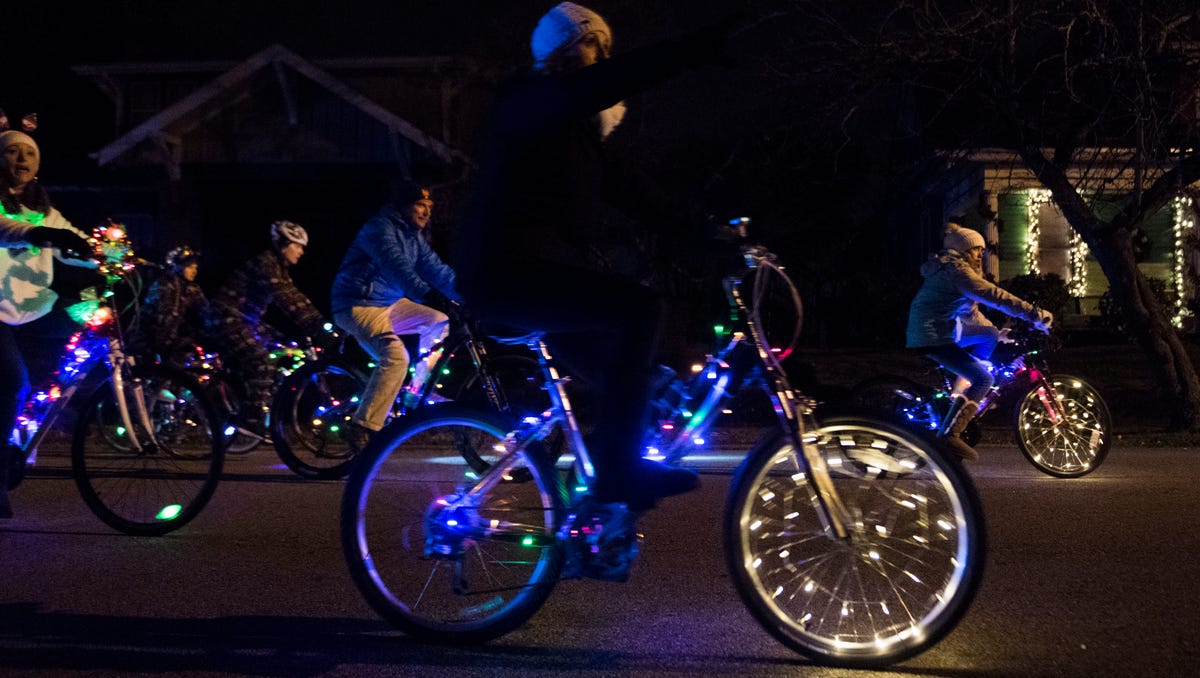 Bikers light up Knoxville at Tour de Lights 2017
