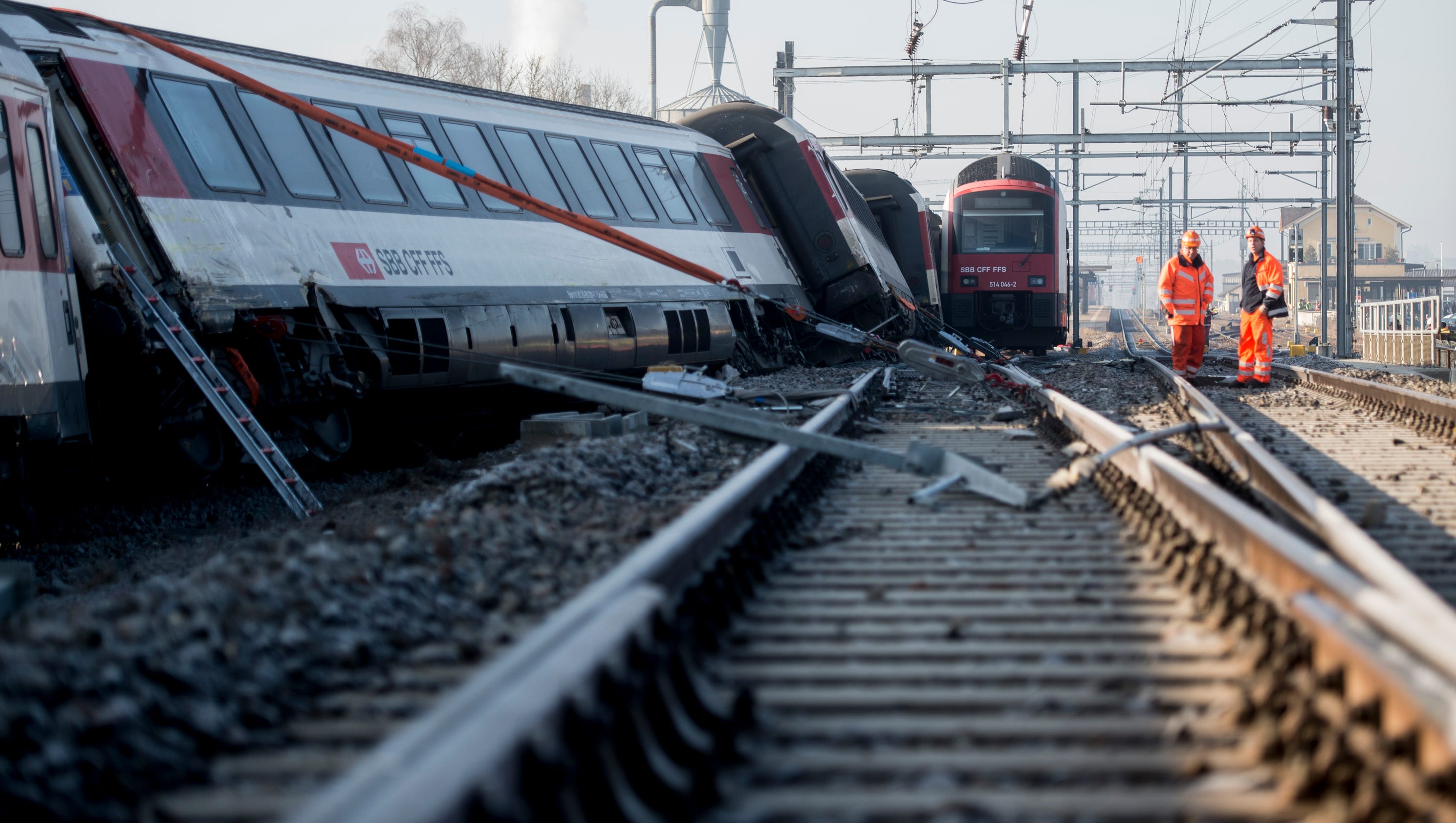 Trains crash in Switzerland; reportedly multiple injuries