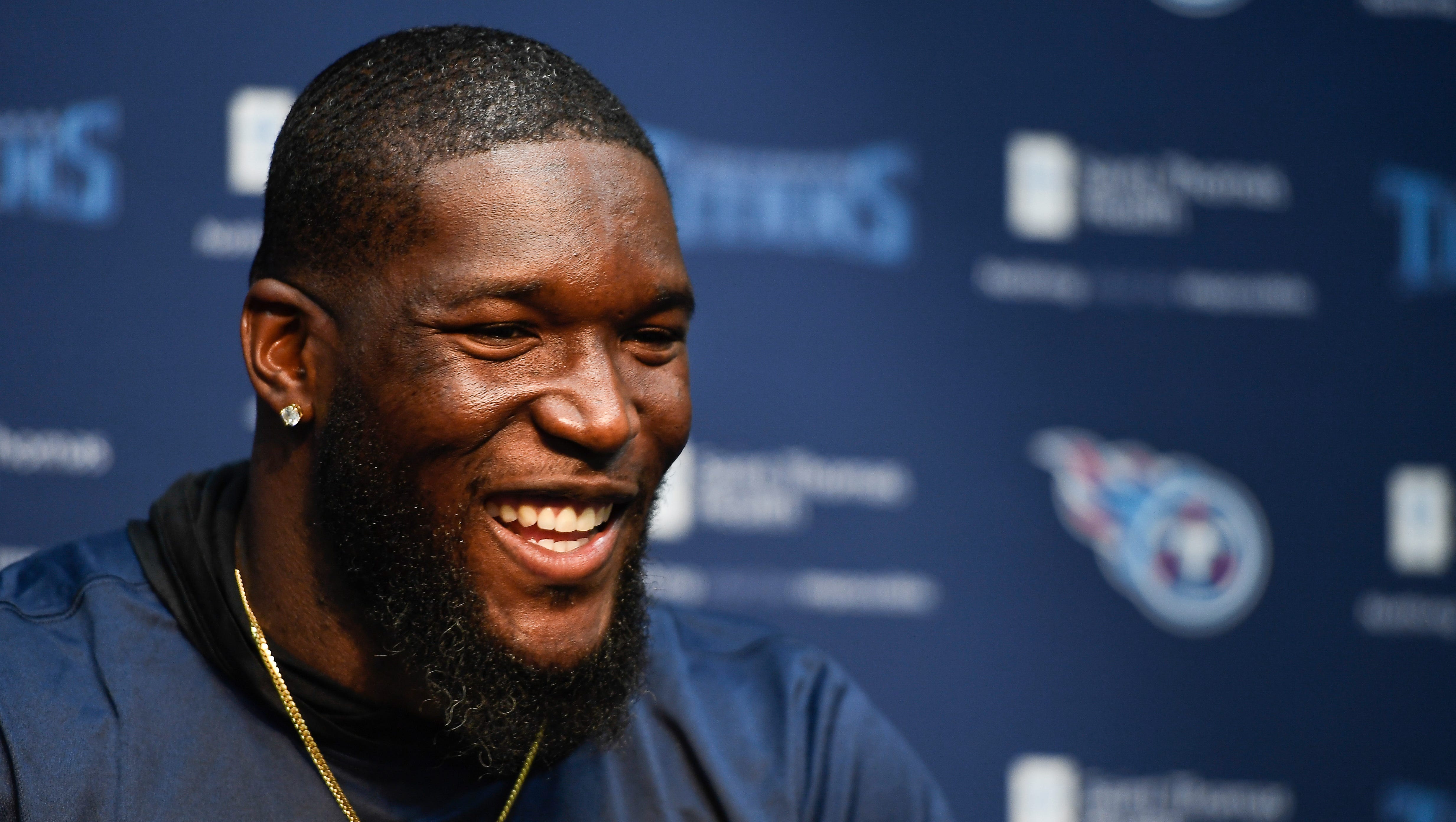 Titans' Brian Orakpo hosting Hurricane Harvey donation drive