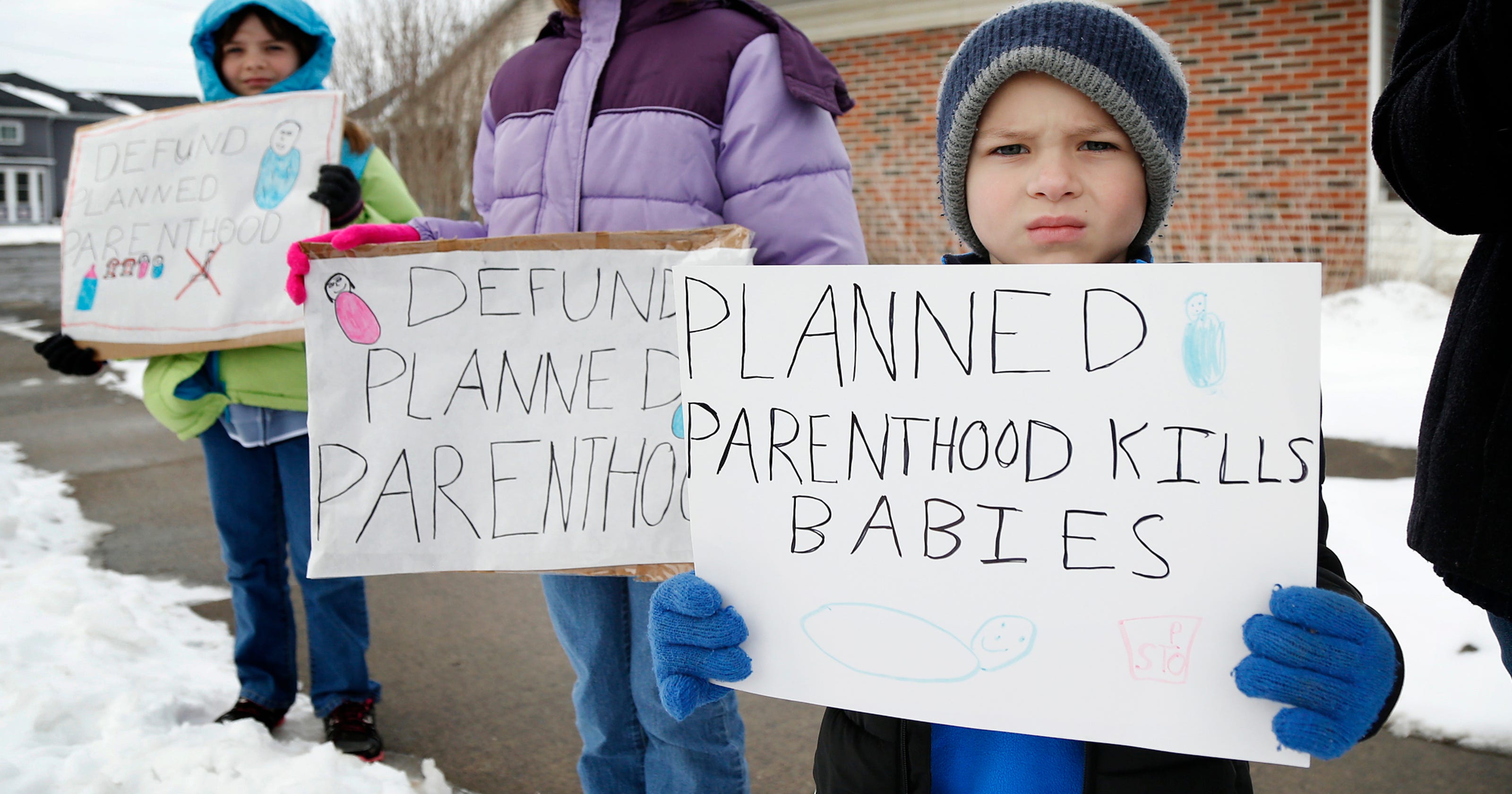 Protesters call for defunding Planned Parenthood