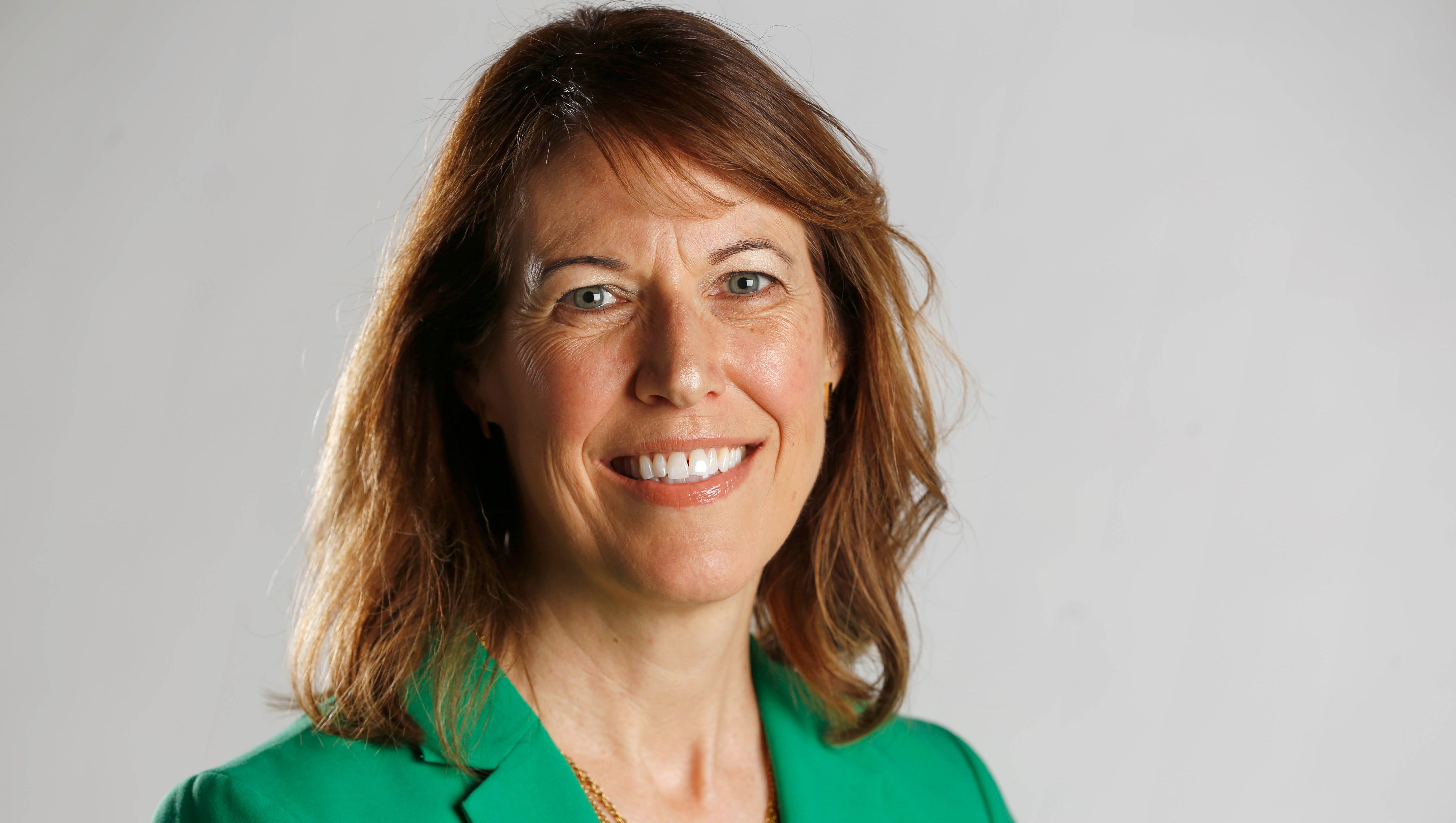 Cindy Axne, Iowa Democratic candidate for U.S. House, offers health ...