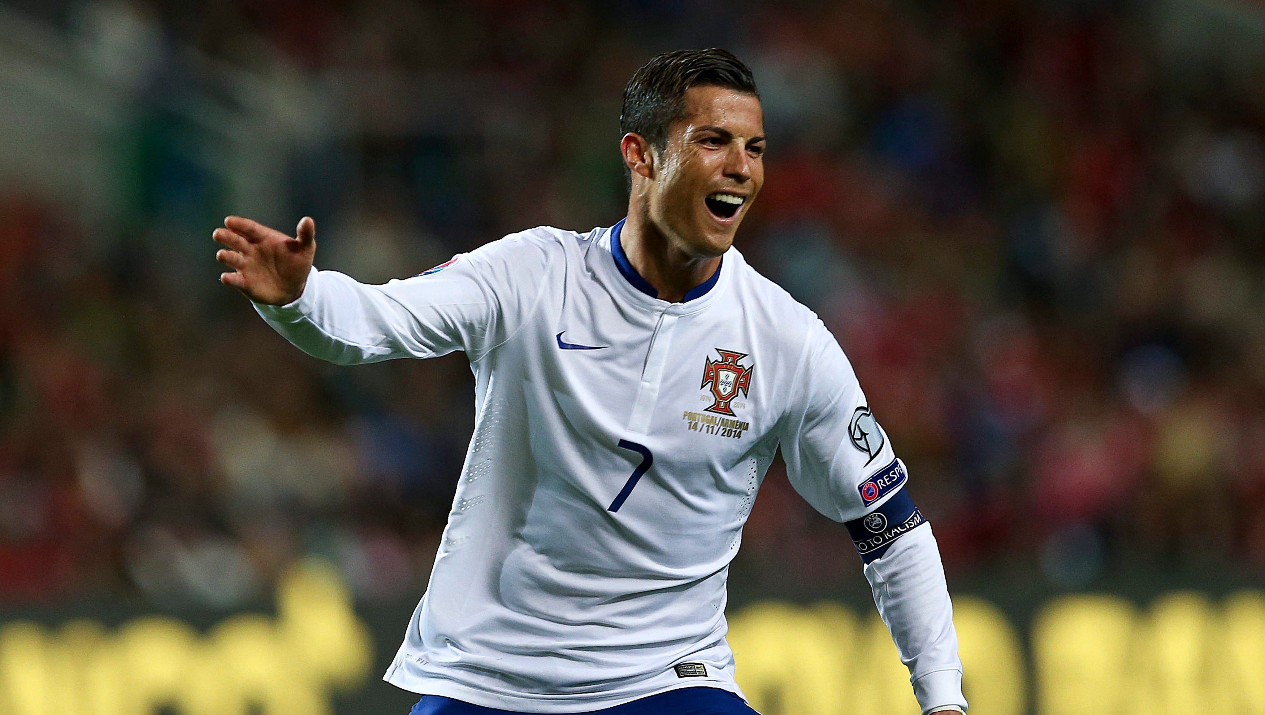 Cristiano Ronaldo leads Portugal to win over Armenia