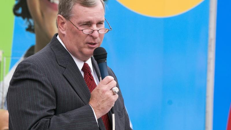 Indianapolis Mayor Greg Ballard honors 11 people for their volunteerism