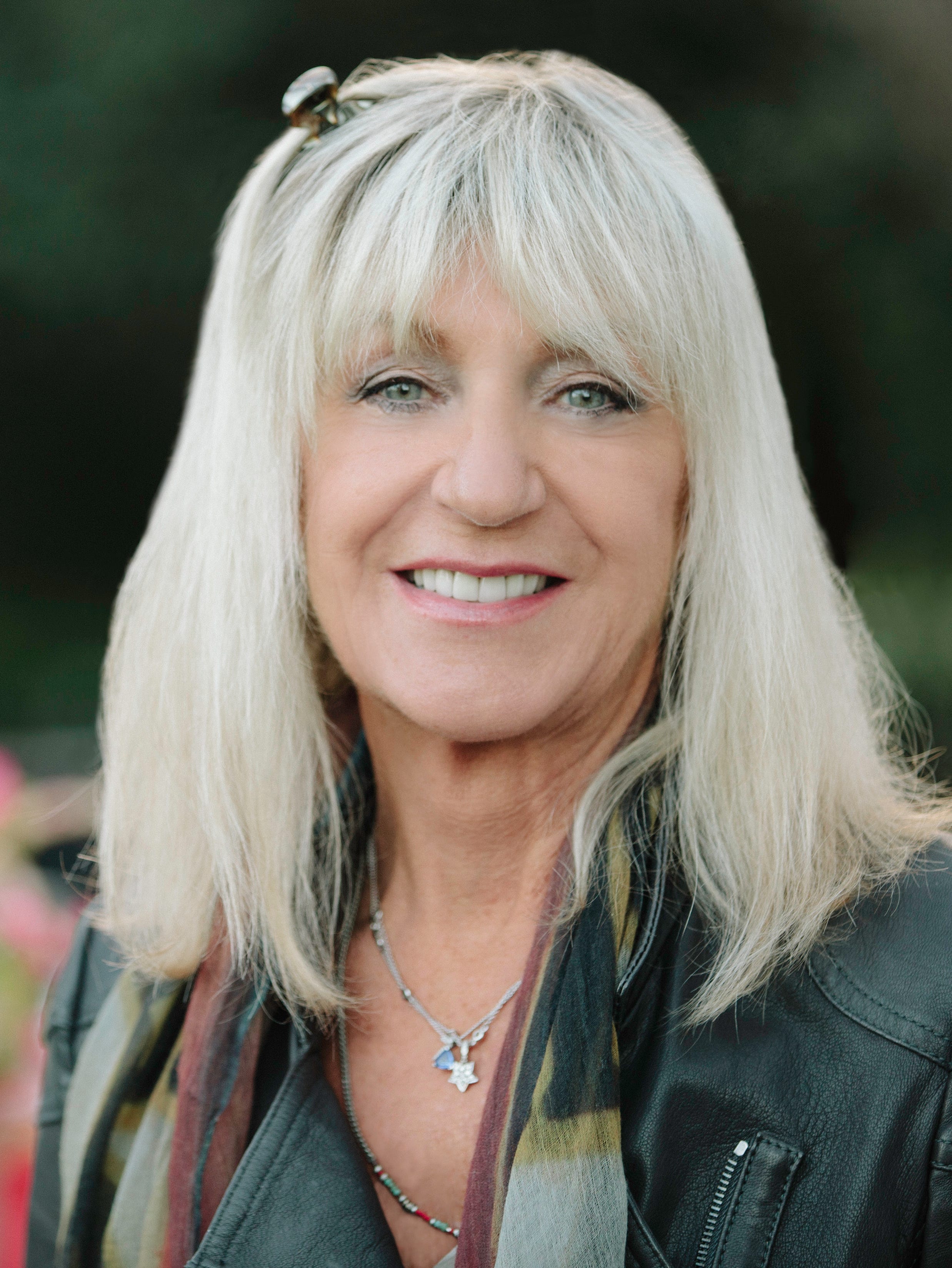 Christine McVie rejoins Fleetwood Mac