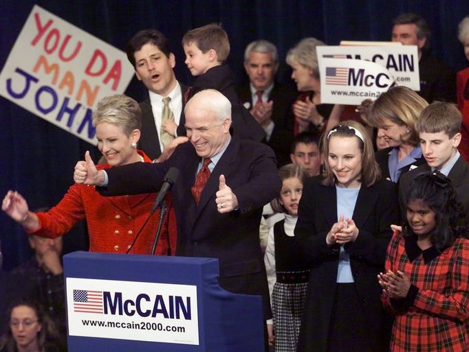John McCain's 2000 presidential run saw challenges, 'ugly' politics
