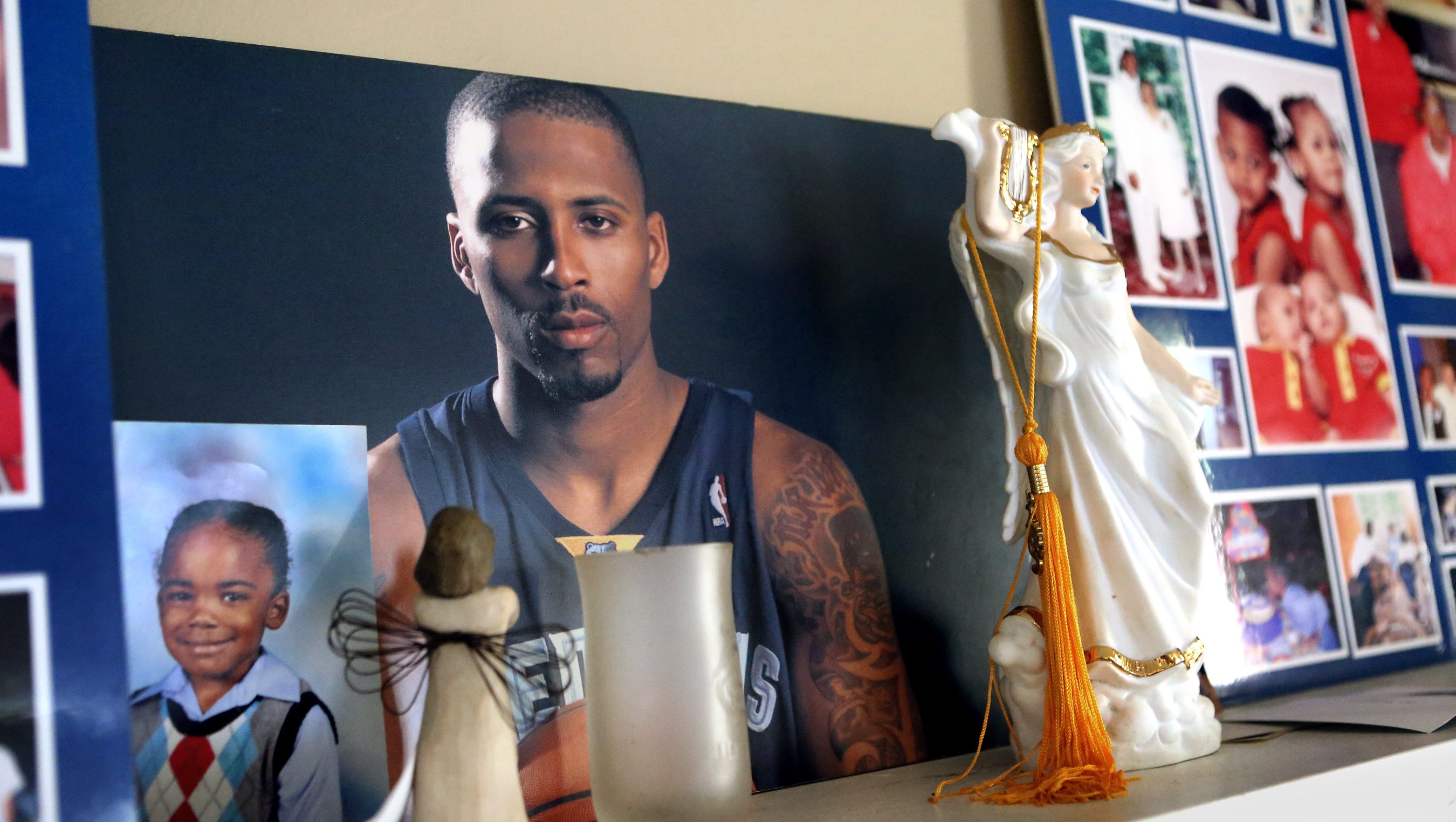 Lorenzen Wright killing: Crowd gathered where Wright's body was found