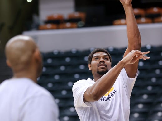 Andrew Bynum on his Pacers debut: 'I felt great'