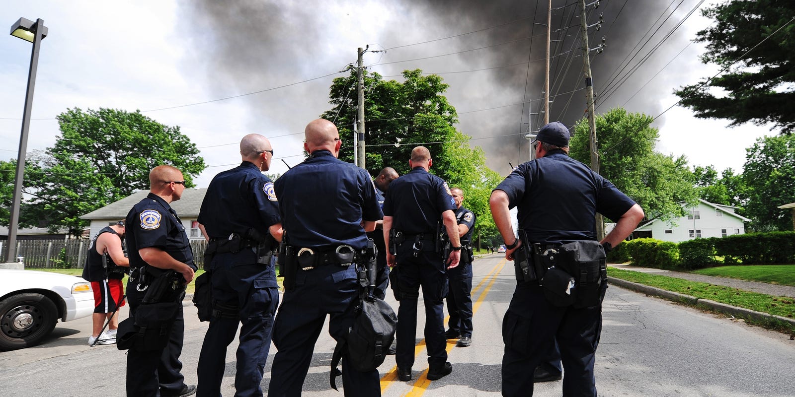 Evacuations end for area around Indy building fire