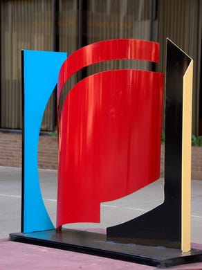 Sioux Falls SculptureWalk: 'You're the grand piano'